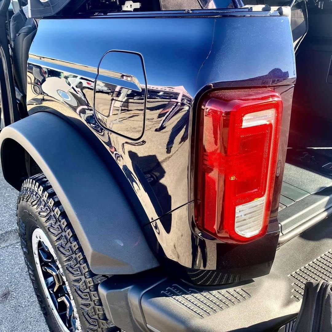 📷: Antimatter Blue Metallic Bronco Black Diamond All Shined Up at ...