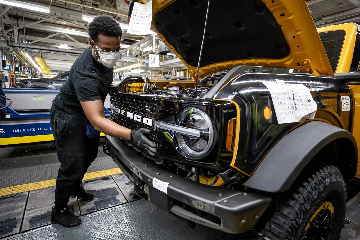 🙌 Bronco OKTB Issued and Shipments Begin as Ford Celebrates Bronco ...