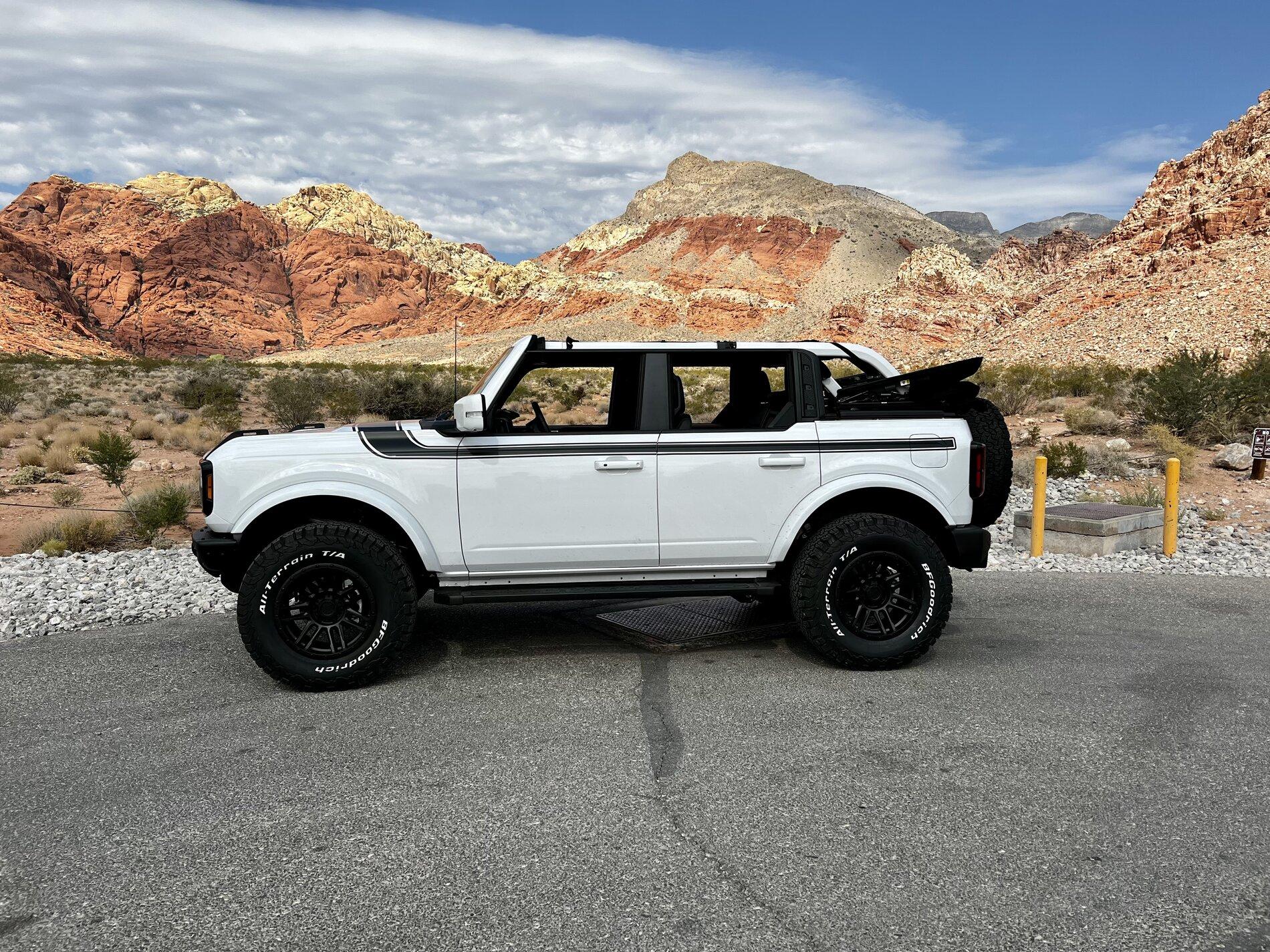 35's on Outer Banks Bronco (35” BFG KO2s on 18” Black Rhino Arches) + 2 ...