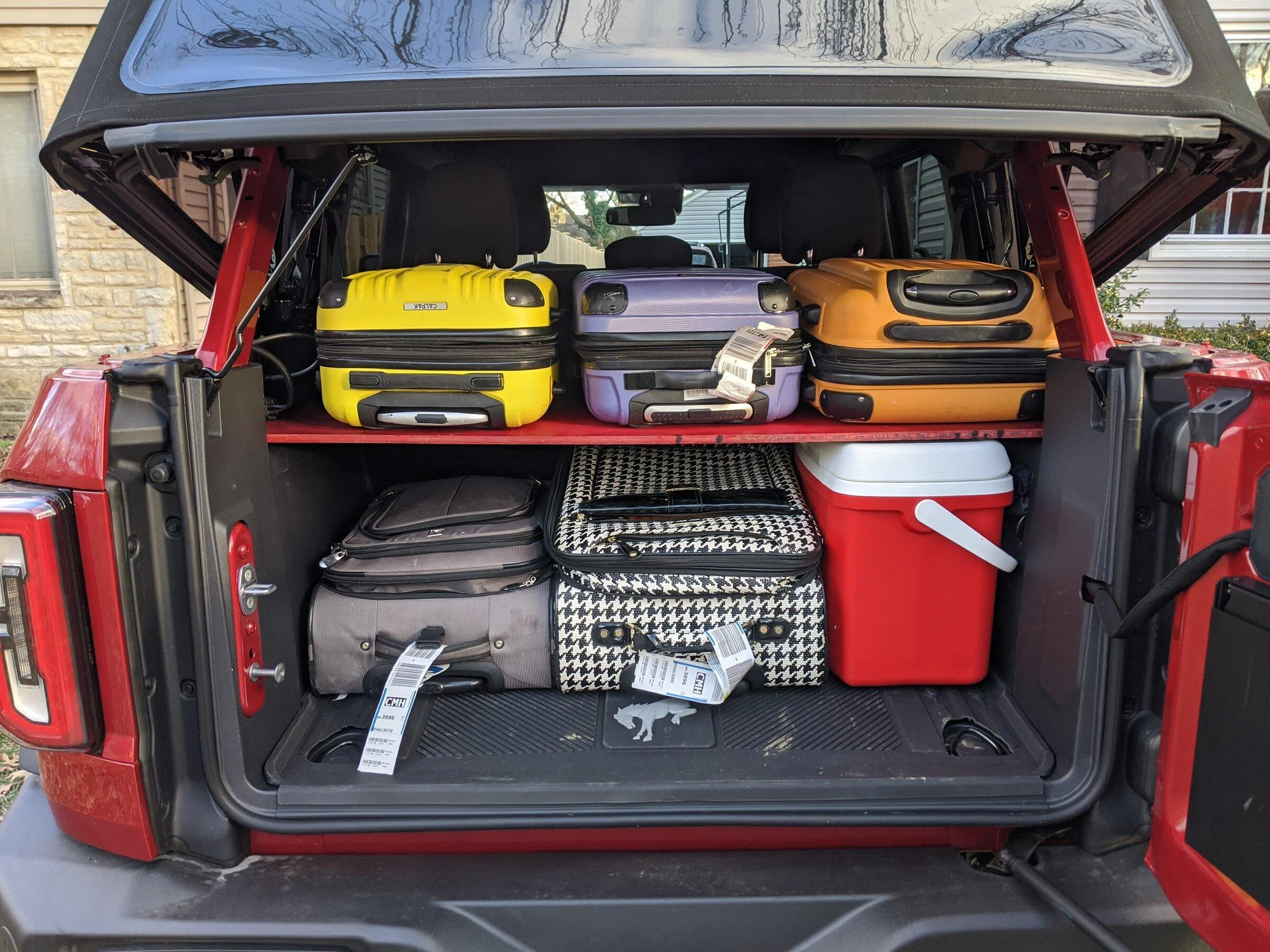 [DIY] $28 trunk storage shelf for 4 door Broncos. No cutting required ...