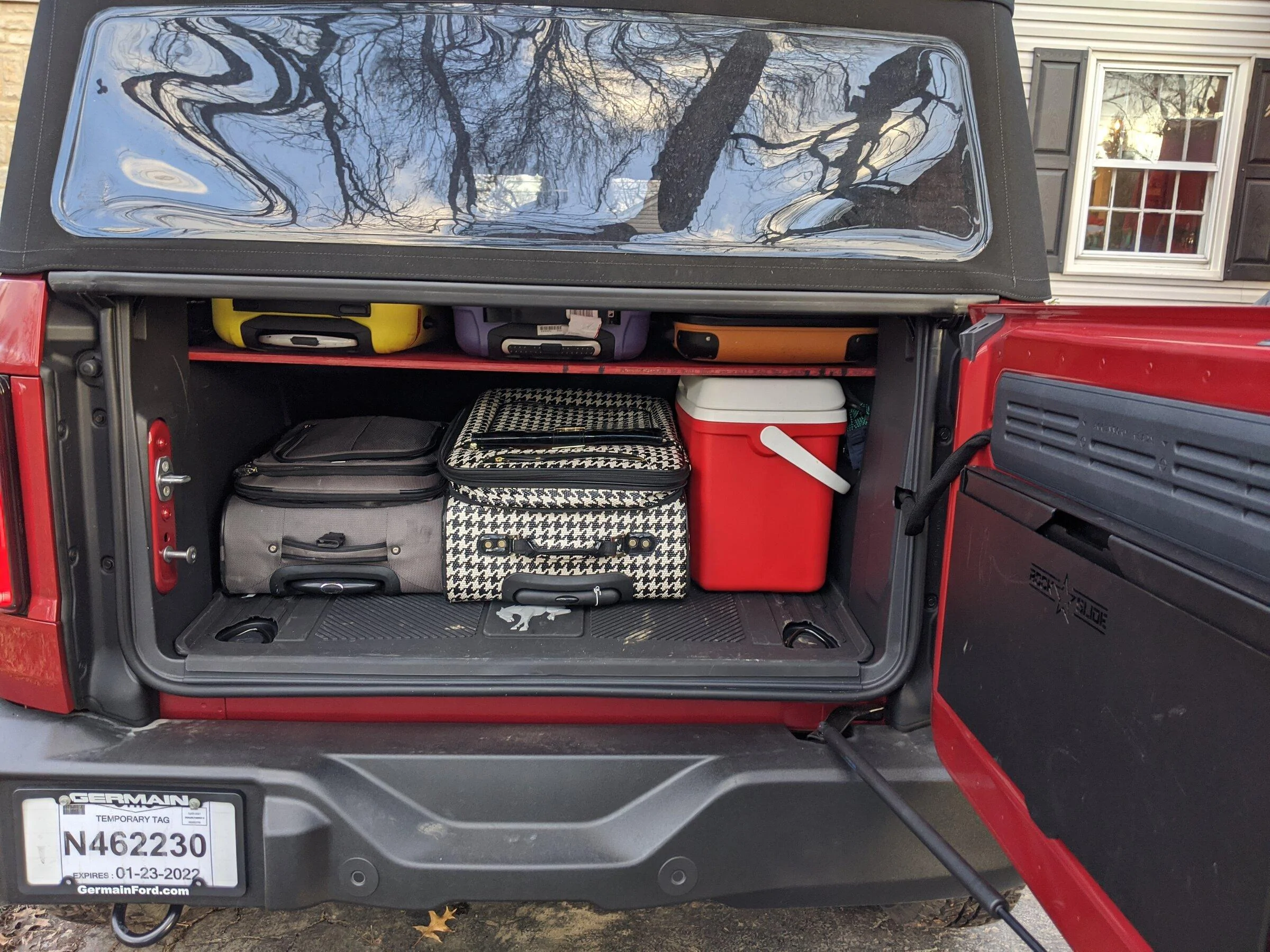 [DIY] $28 trunk storage shelf for 4 door Broncos. No cutting required ...