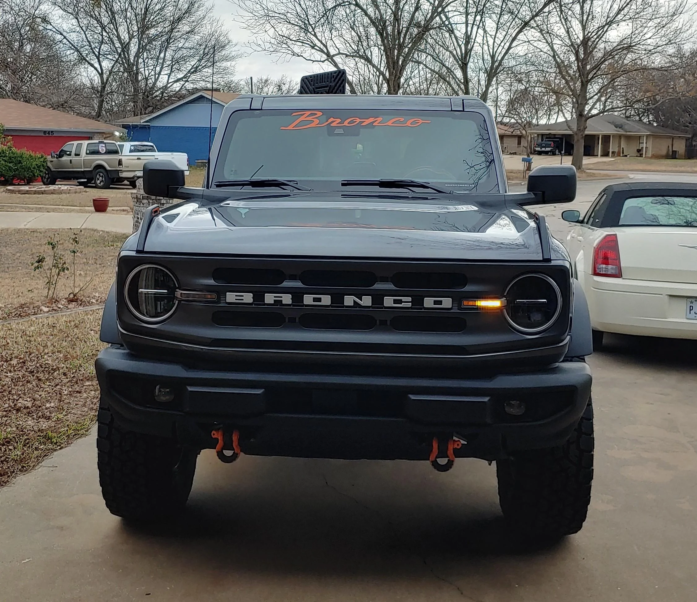 2 inch lift and 35s before and after pics | Bronco6G - 2021+ Ford ...