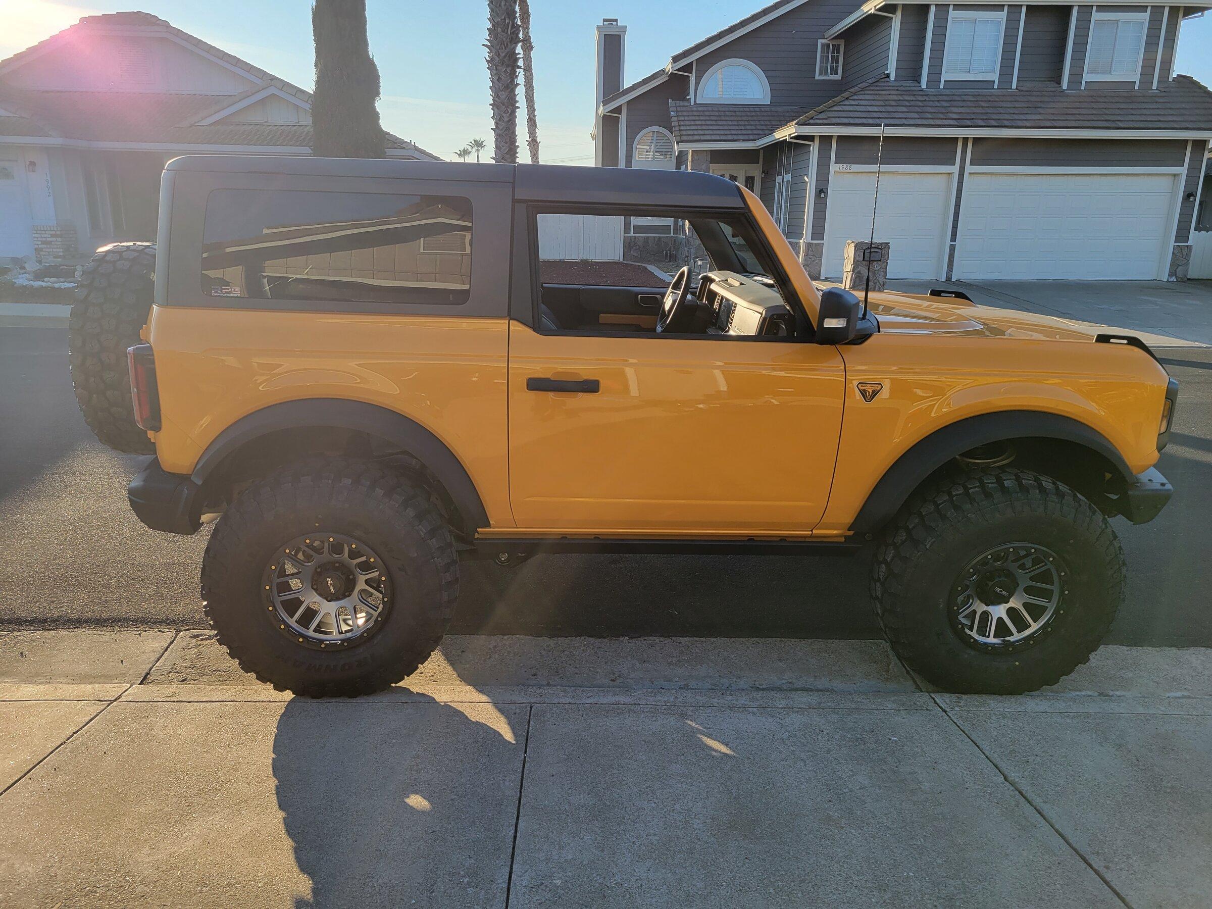 2 Door on 37s, RPG lift, Vision wheels | Bronco6G - 2021+ Ford Bronco ...