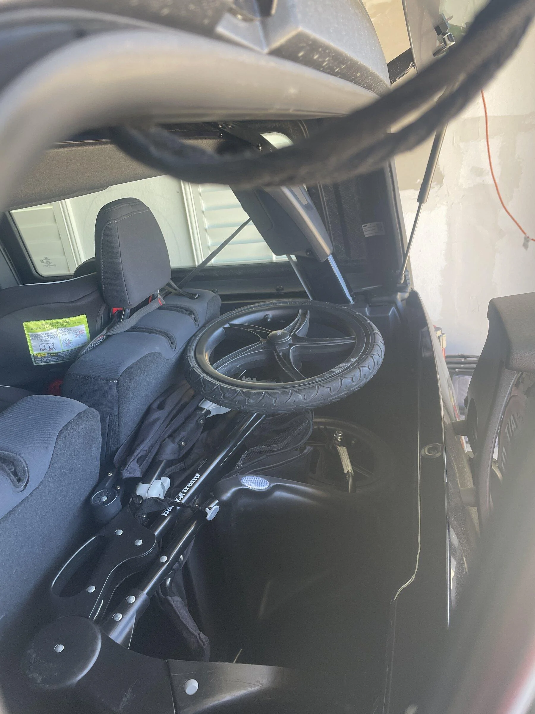 Picture Request: Stroller in a 2 Door | Bronco6G - 2021+ Ford Bronco ...