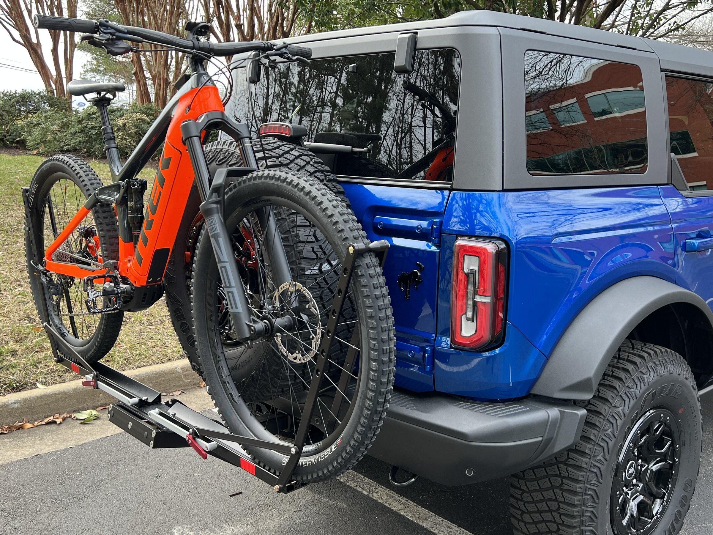 FE tow hitch & 1Up bicycle rack w/ extension (Blue & Orange) | Bronco6G ...