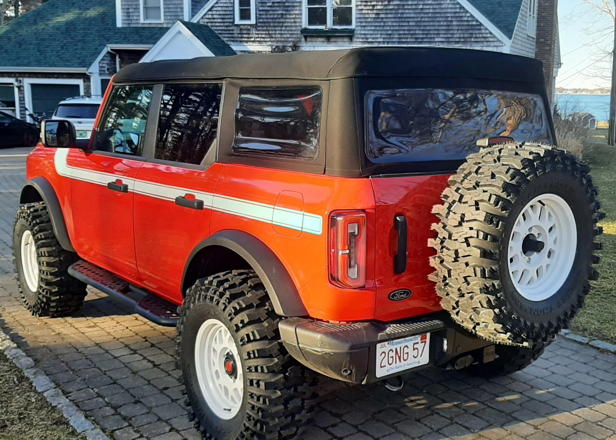 Big Red - 2021 Race Red Badlands 7MT | Page 2 | Bronco6G - 2021+ Ford ...