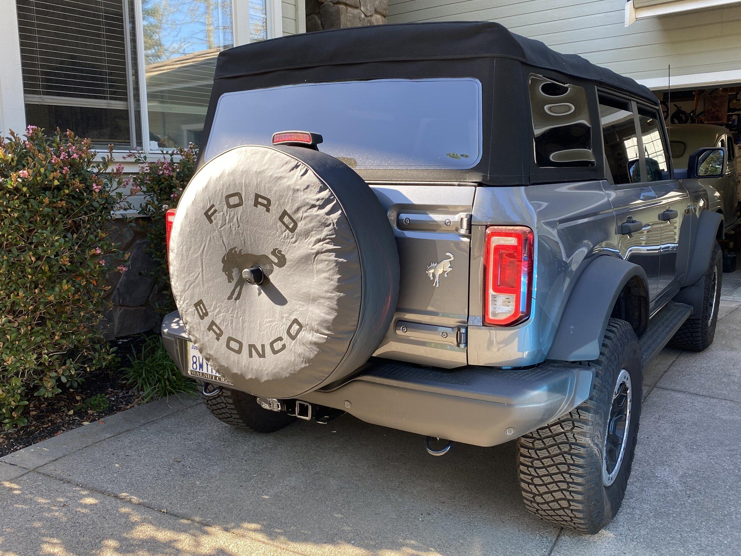 35 Spare Tire Cover With Camera Hole