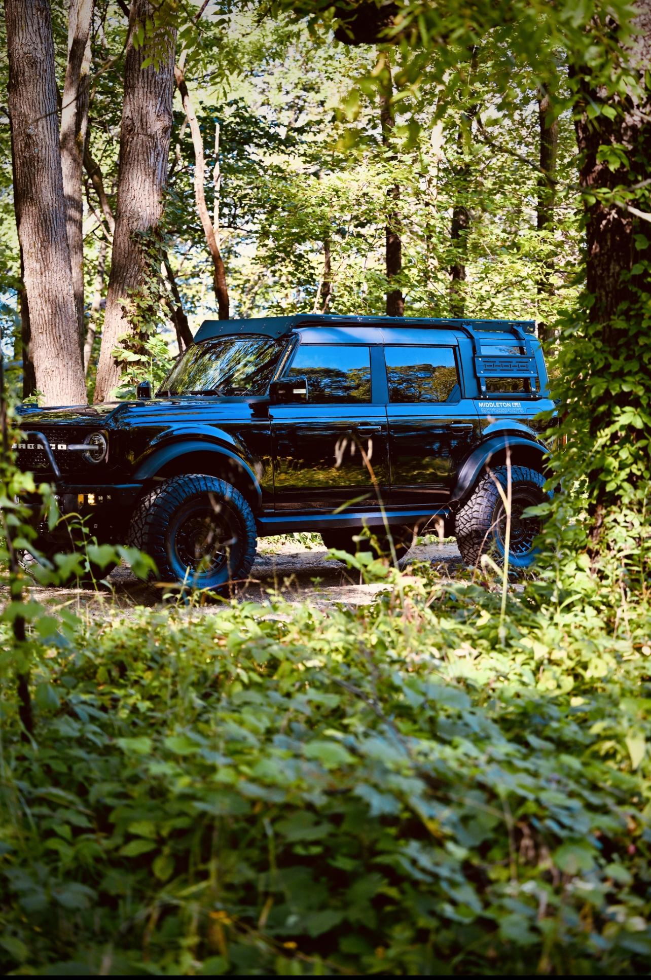 Trail Rax Modular Roof Rack With Pak Rax ** Install Video ** | Bronco6G ...