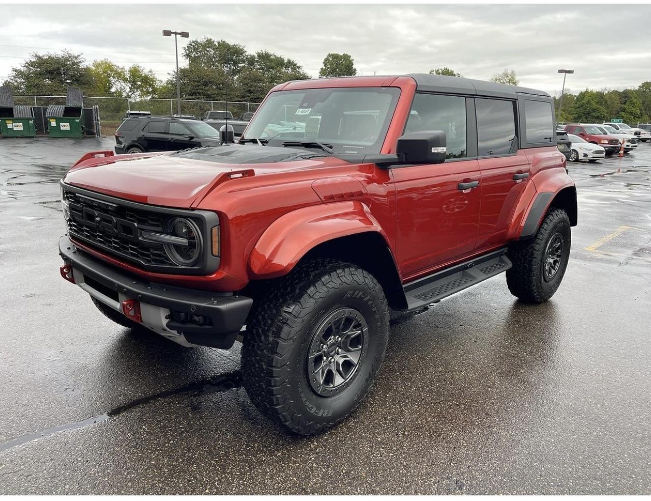 First Bronco Raptor with painted fender flares & trail sights [Hot ...