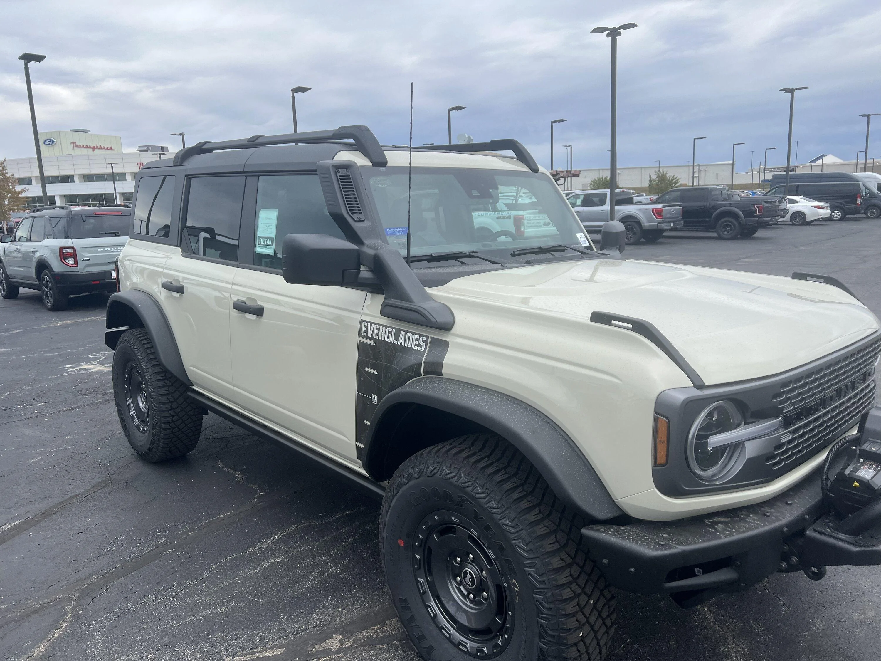 Finally got her. Desert Tan Everglades Bronco | Bronco6G - 2021+ Ford ...
