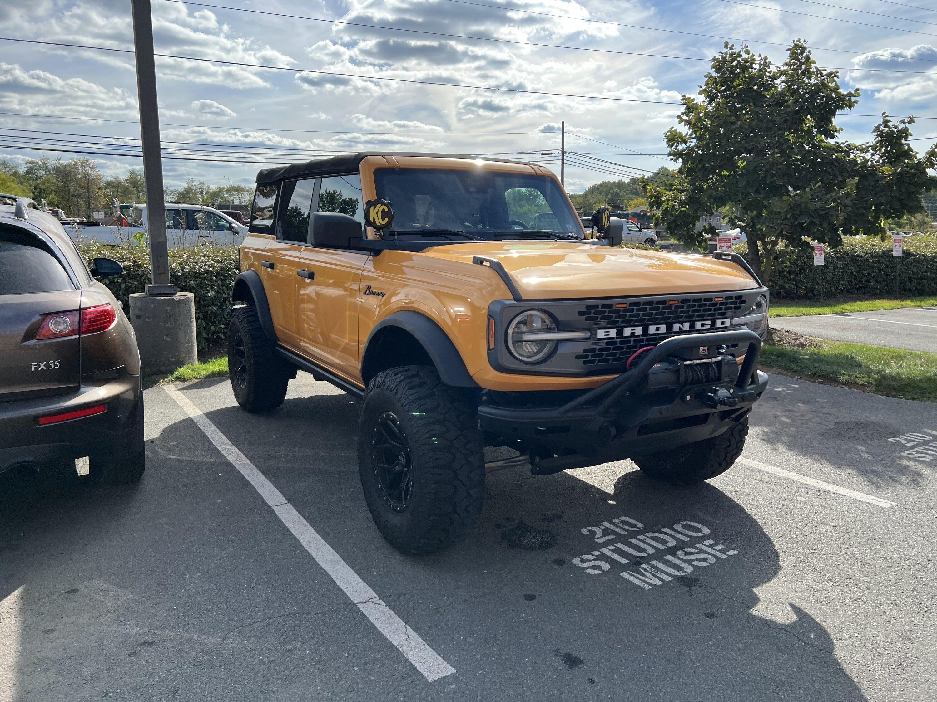 Looking for photos with the 1.5” body lift | Bronco6G - 2021+ Ford ...