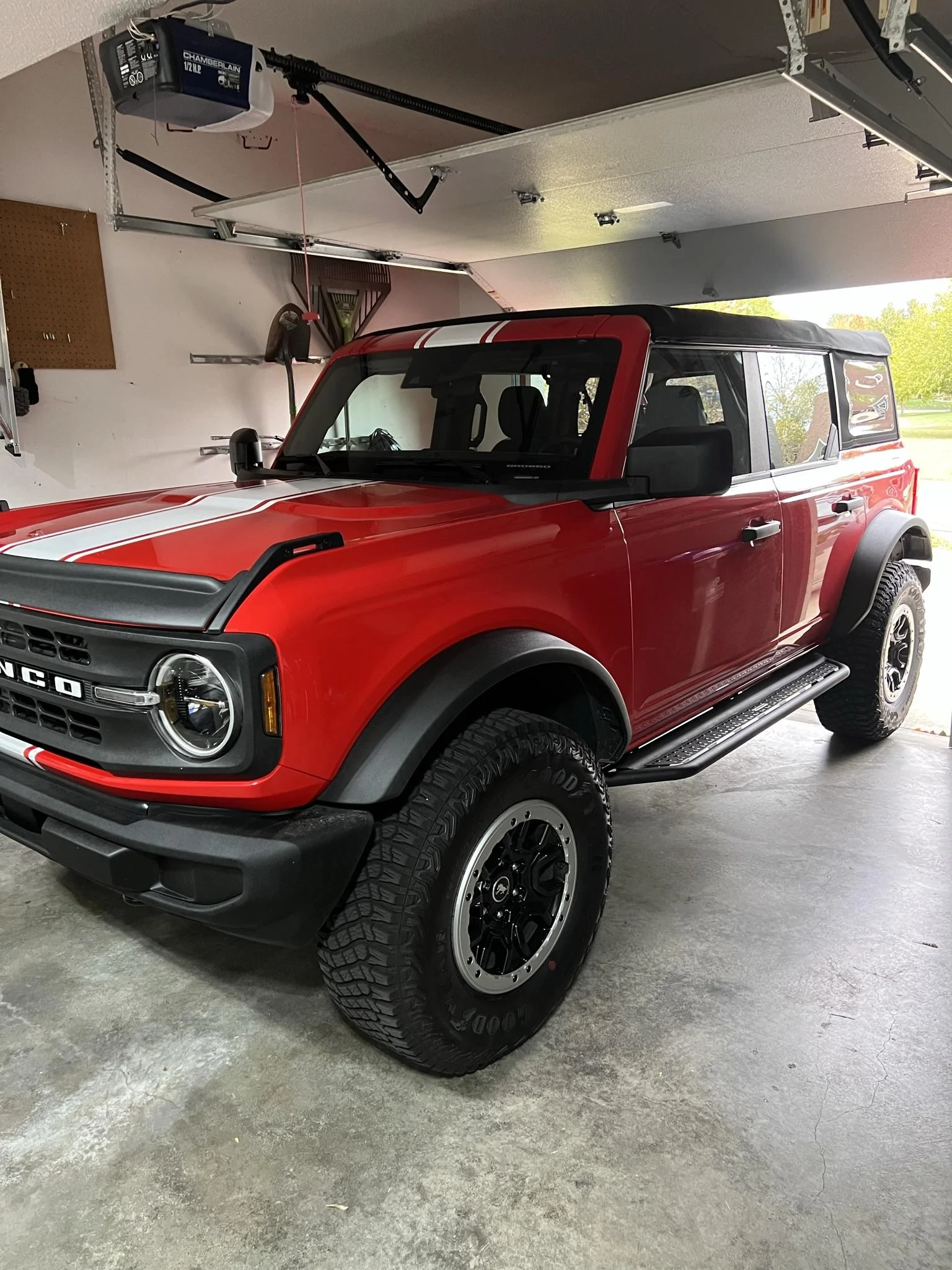 InTheShift’s Base Sasquatch Race Red Build w/ Racing Stripes | Bronco6G ...