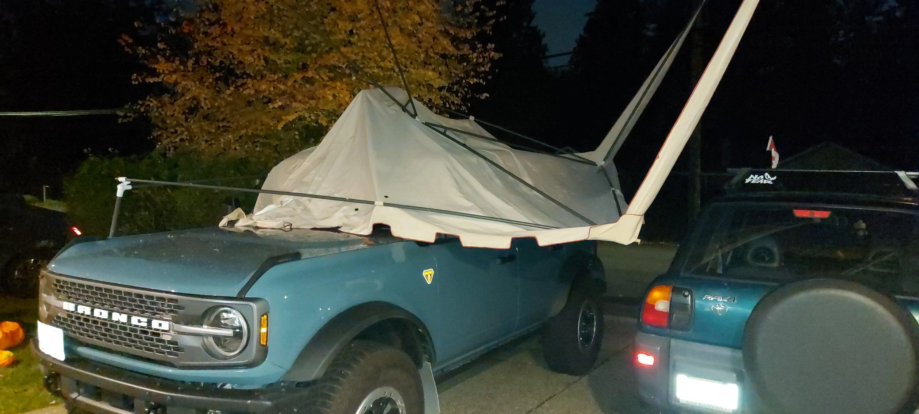 Maple Ridge wind carnage, my top and Bronco are ok, this is what I woke ...