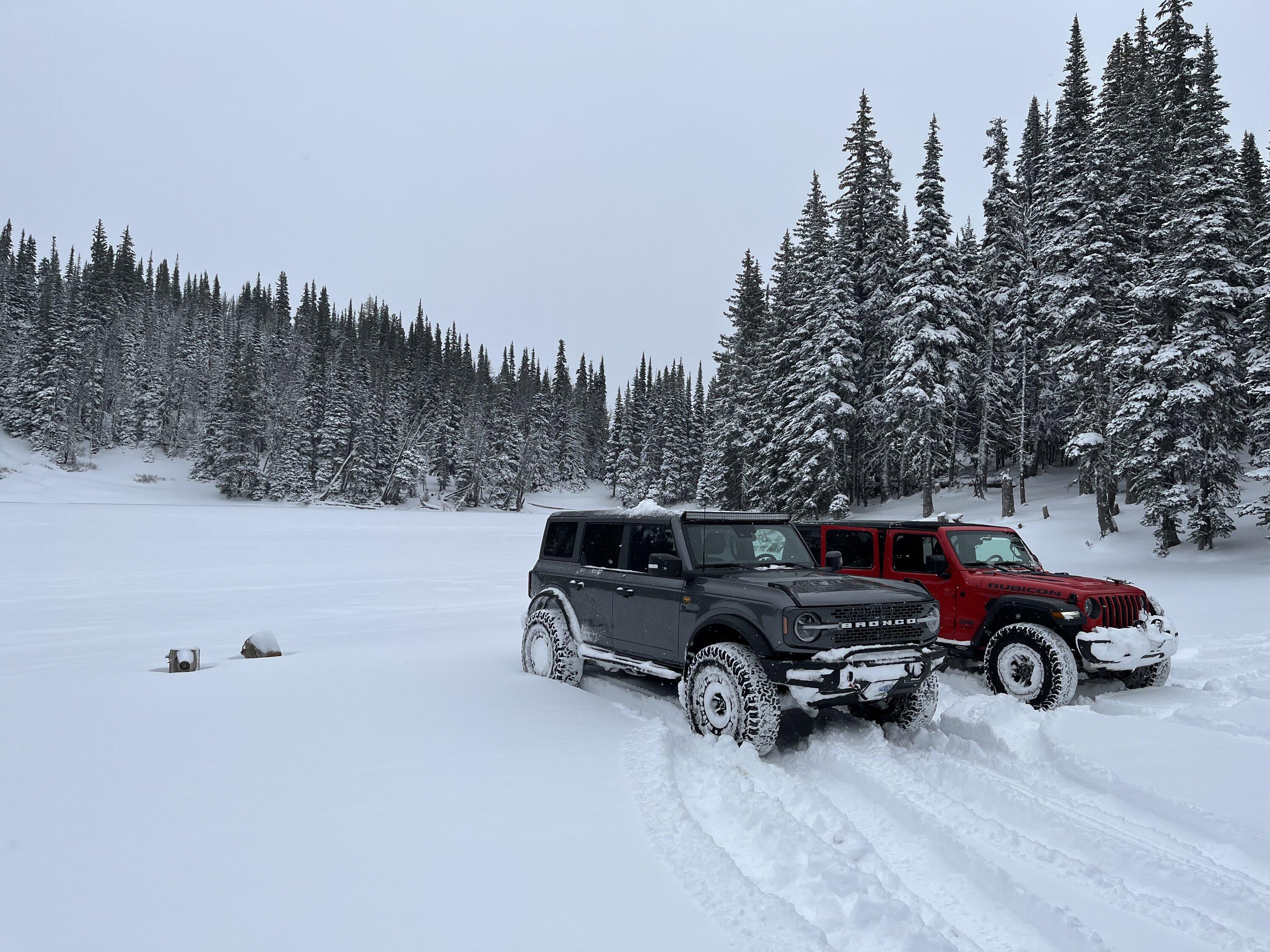 Snow Wheeling With Bronco & Jeep 06 Nov 2022 | Bronco6G - 2021+ Ford ...