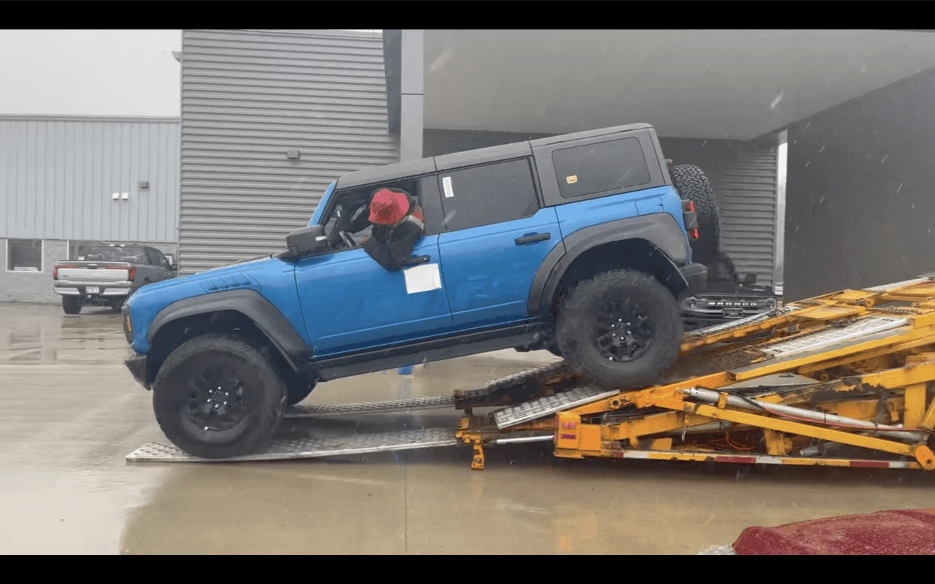 Velocity Blue 2022 Bronco Raptor Delivered! Photos (Driven Off Car ...