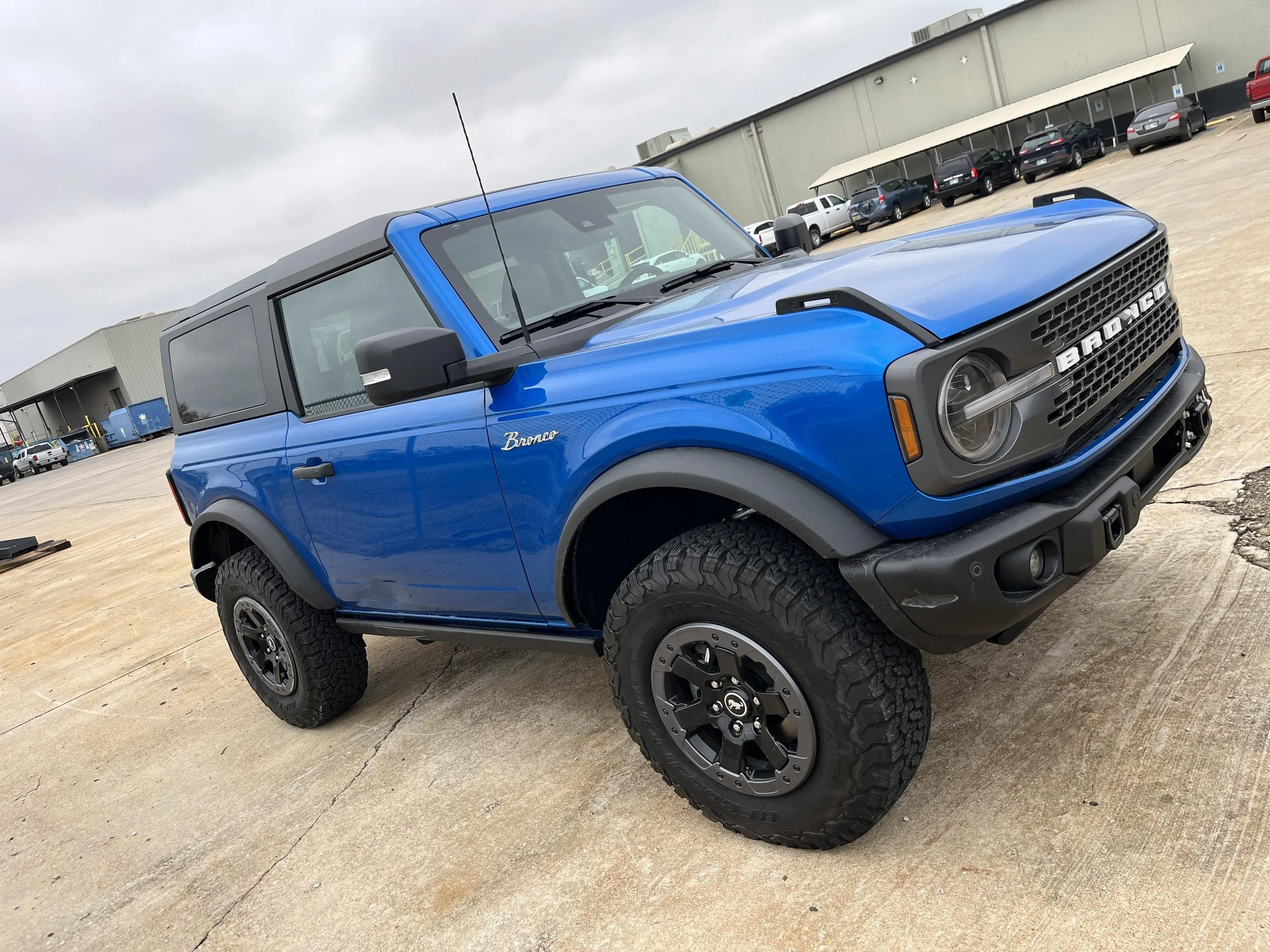 Salvage 2 Door Badlands Gets a Second Life. Restoration & Modified ...