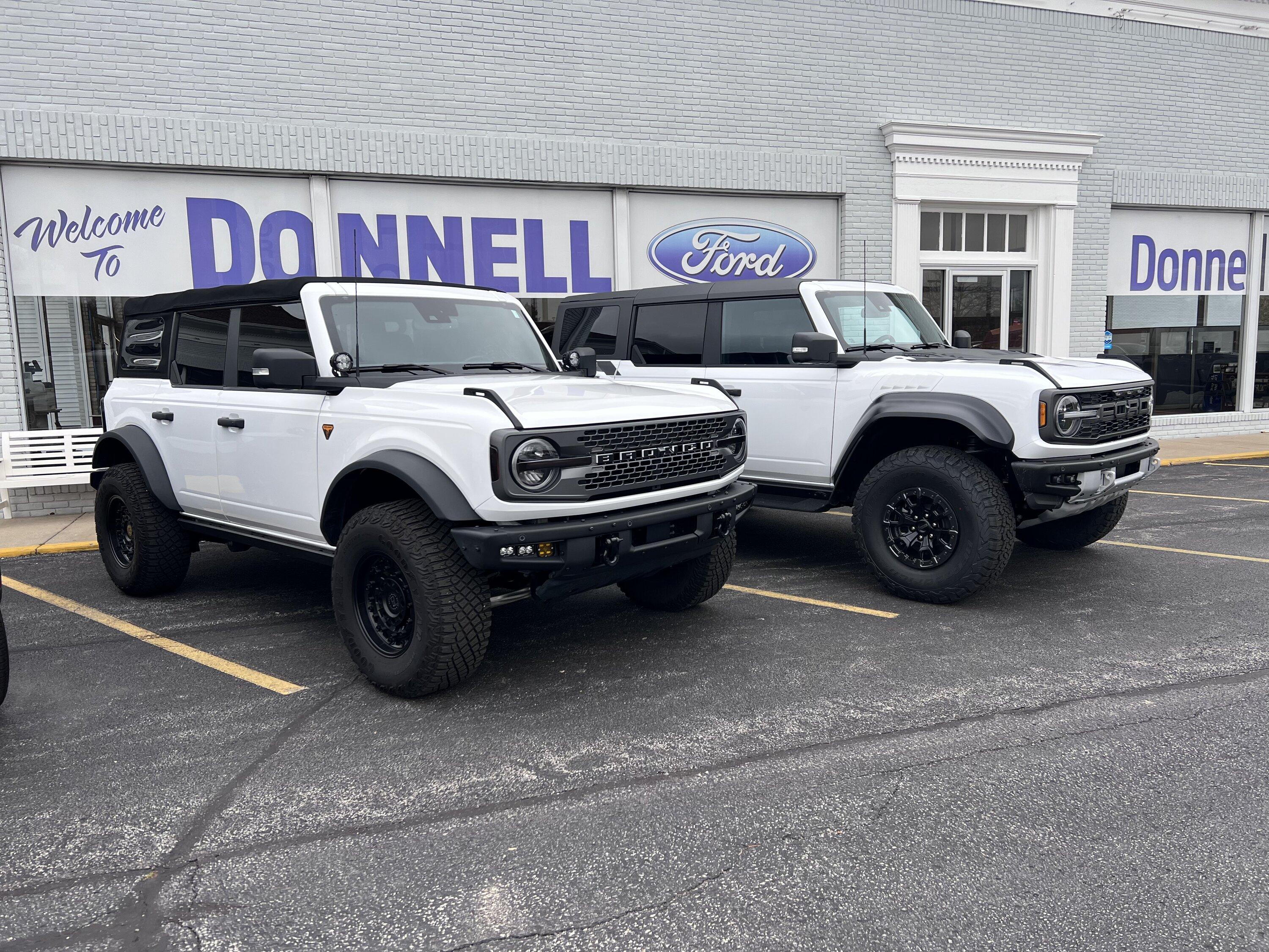 OXFORD WHITE Bronco RAPTOR Photos Thread | Bronco6G - 2021+ Ford Bronco ...