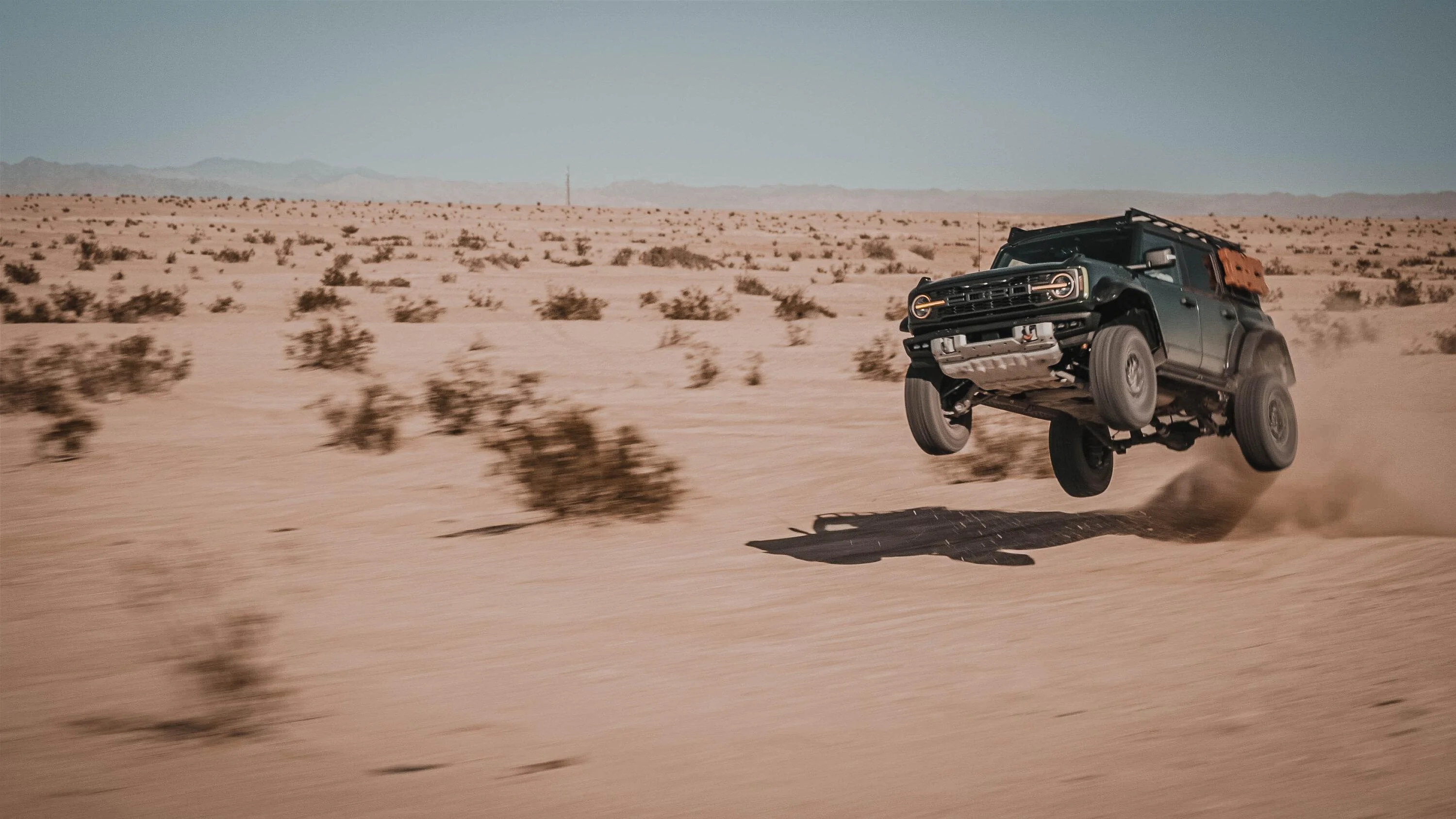 The TrailRax Modular Roof Rack (TRMR Rack) on the NEW Ford Bronco ...