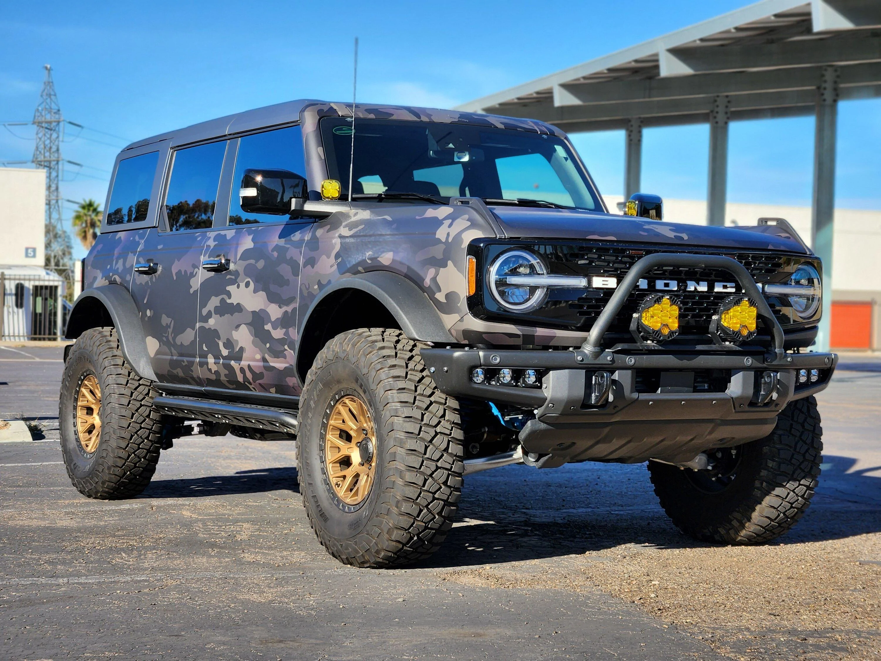 My Bronco build wrapped in dark camo [+ BFG 37's, King Coilovers ...