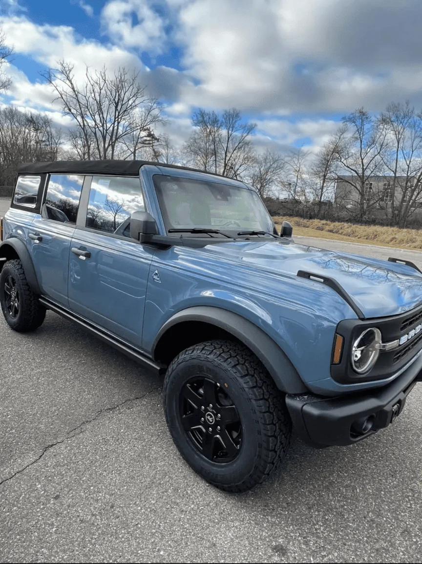 AZURE GRAY METALLIC Bronco Club | Page 9 | Bronco6G - 2021+ Ford Bronco ...