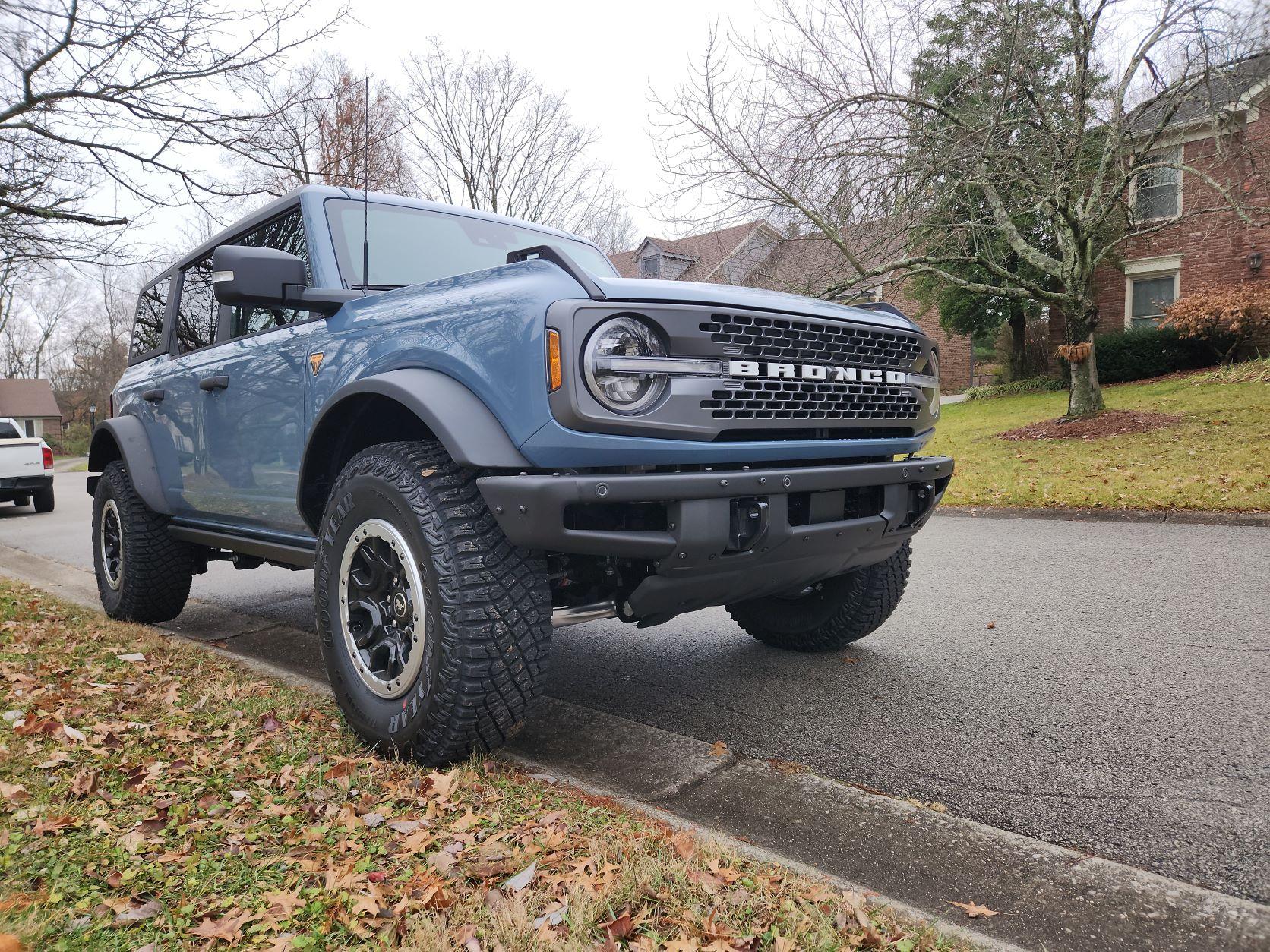 2023 Azure Gray Metallic WOLL Badlands Build | Bronco6G - 2021+ Ford ...