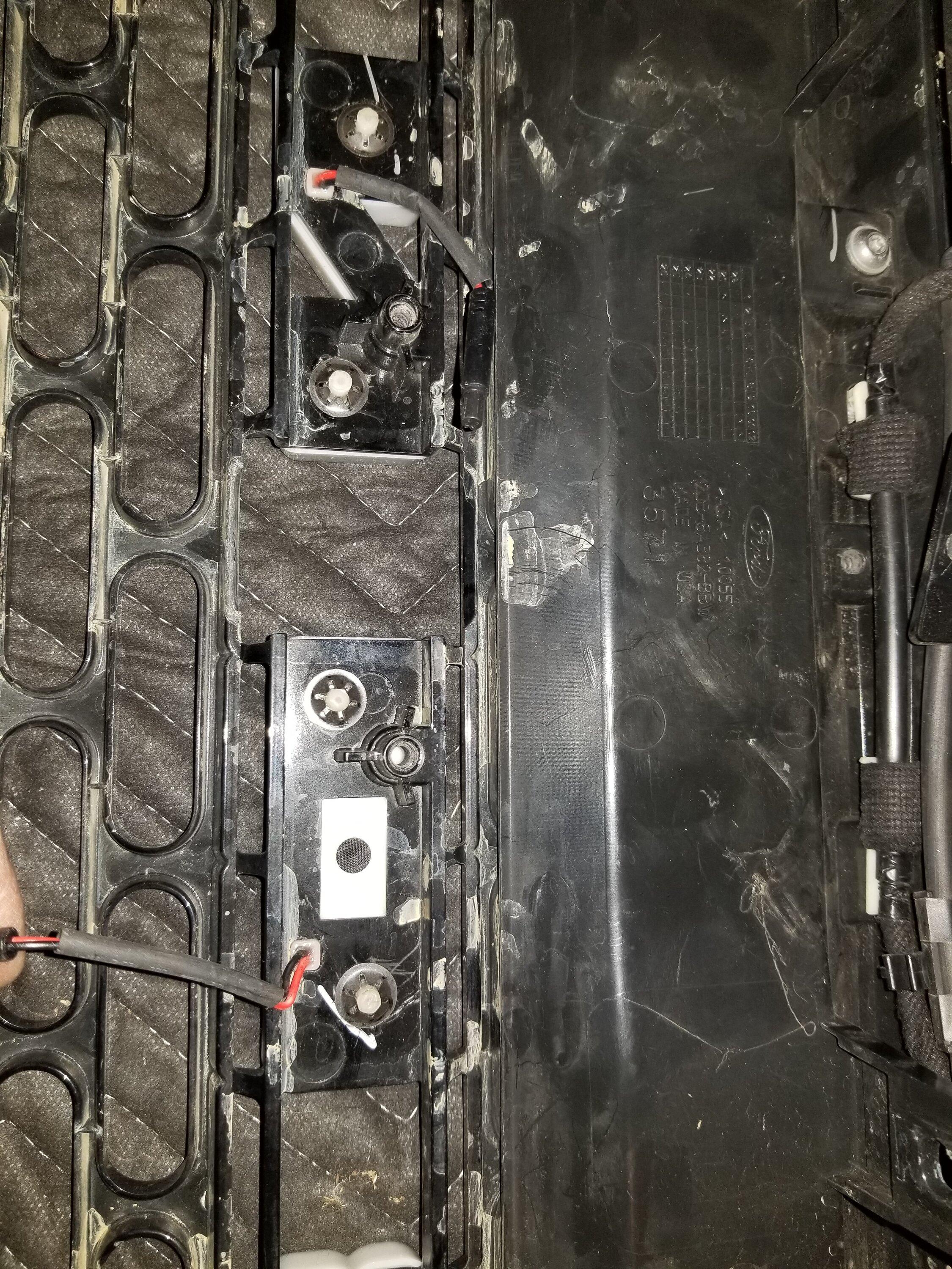 Oracle Backlit Grill Letters Replaced | Bronco6G - 2021+ Ford Bronco ...