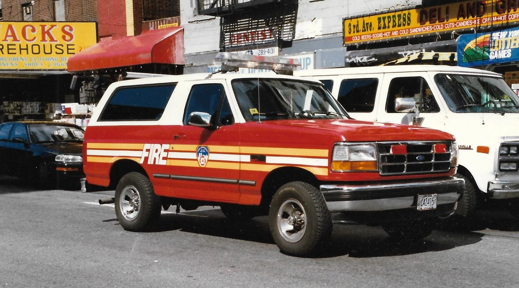 First Responder Broncos (+ images of two Gen 5 Bronco in EMS/LE duty ...