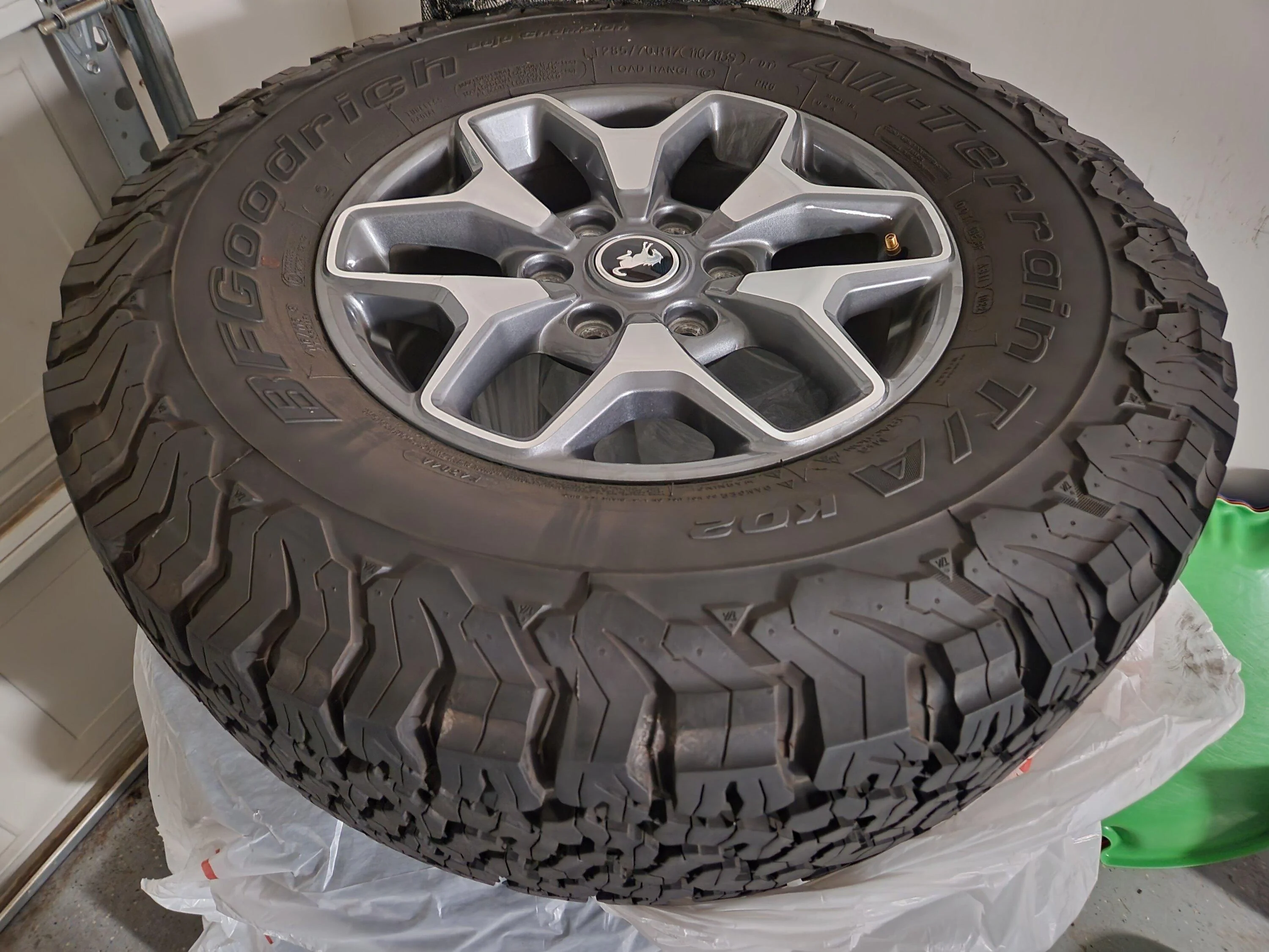 California - 5 Badlands NonSas Wheels and Tires | Bronco6G - 2021+ Ford ...