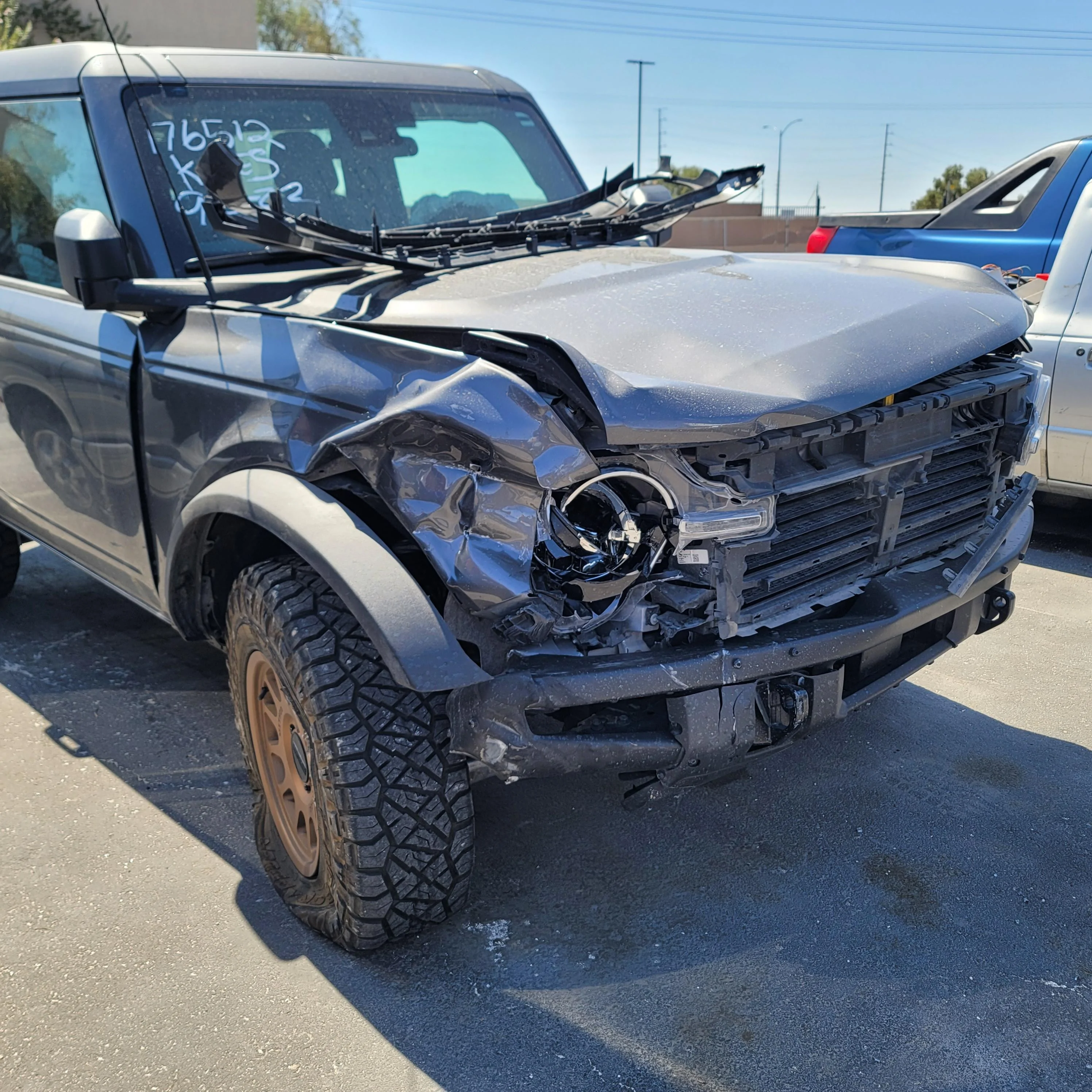 Head on collision report - we walked away OK from our destroyed Bronco ...