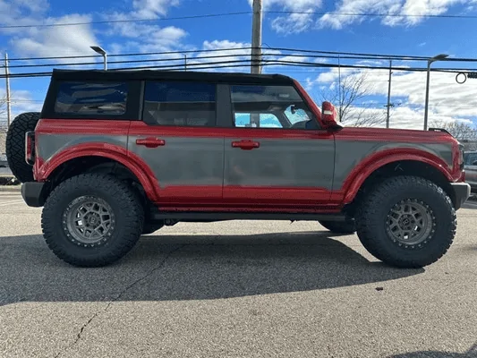 New pics of two tone side graphics by Ridergraphix | Bronco6G - 2021 ...