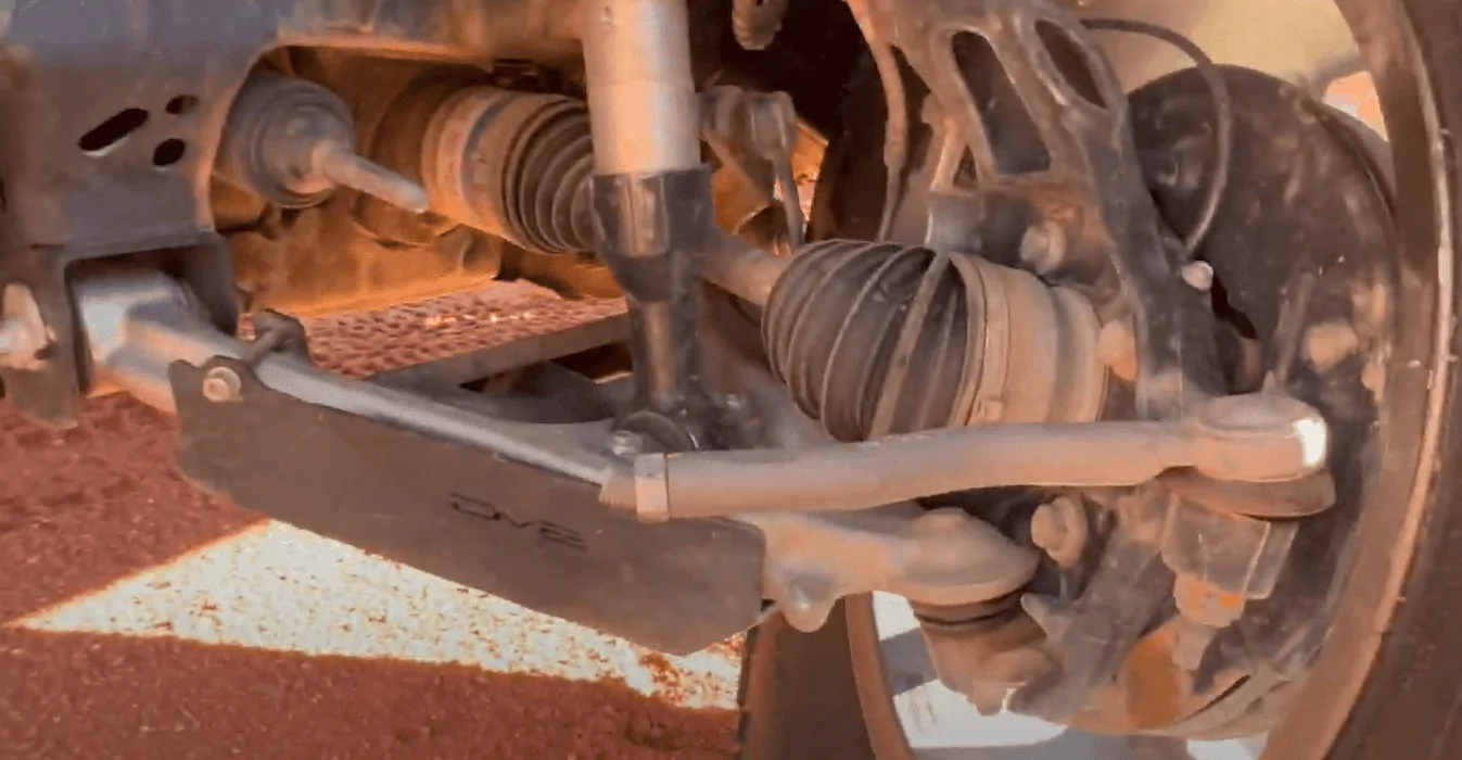 Another Bronco w/ Broken Tie Rod stranded and recovered | Bronco6G ...