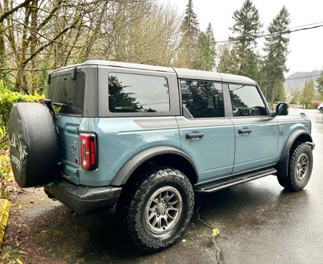 Any pictures out there of a 4 door Velocity Blue Bronco with Roush ...