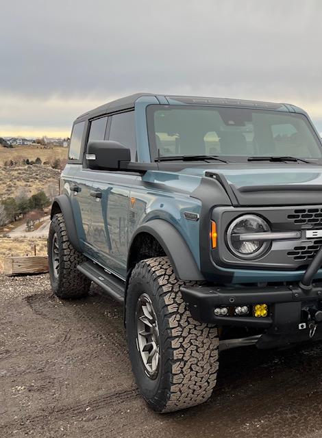 Any pictures out there of a 4 door Velocity Blue Bronco with Roush ...