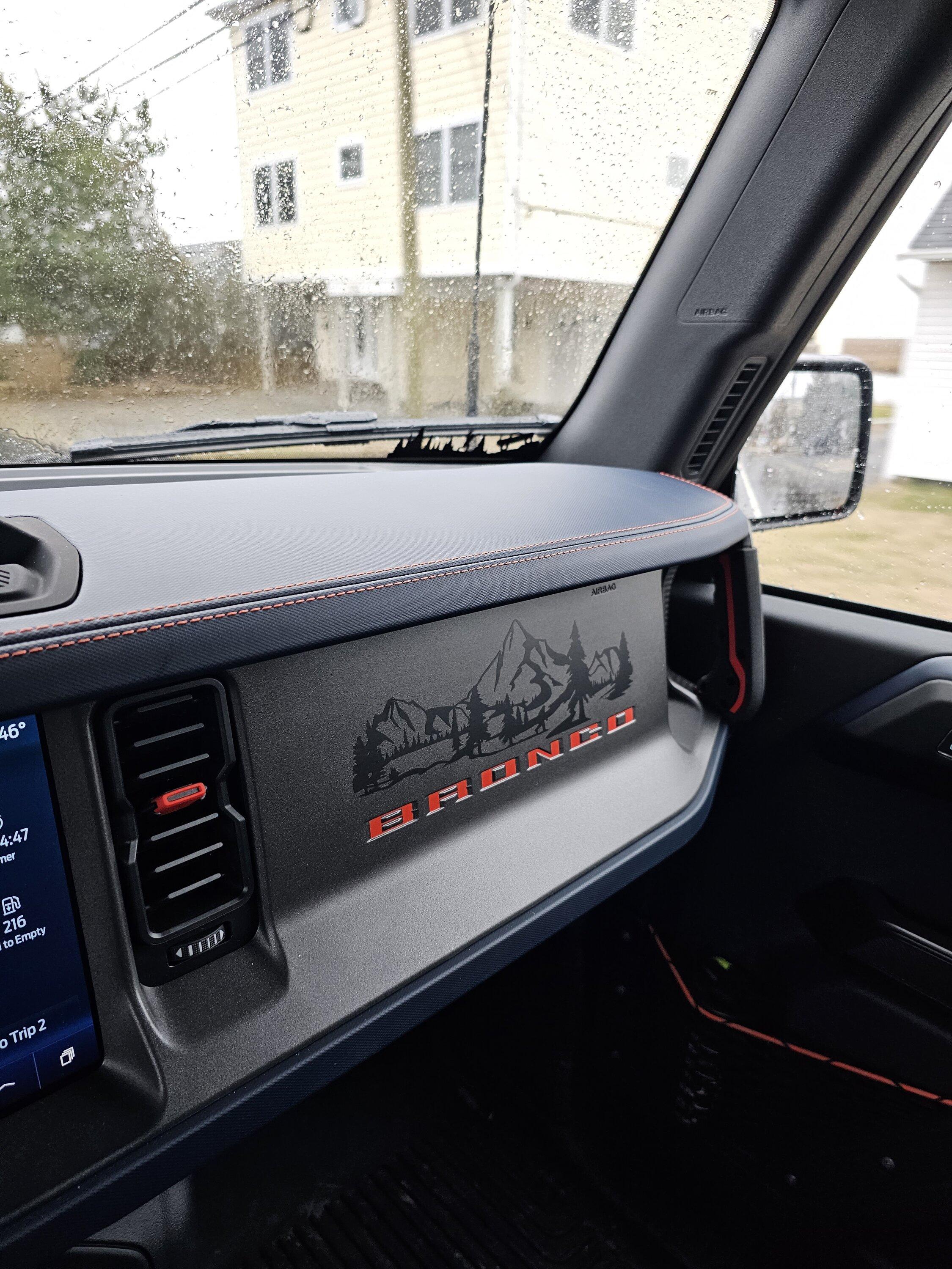 Put any cool / unique vinyl decals on your Bronco? Let's see them ...