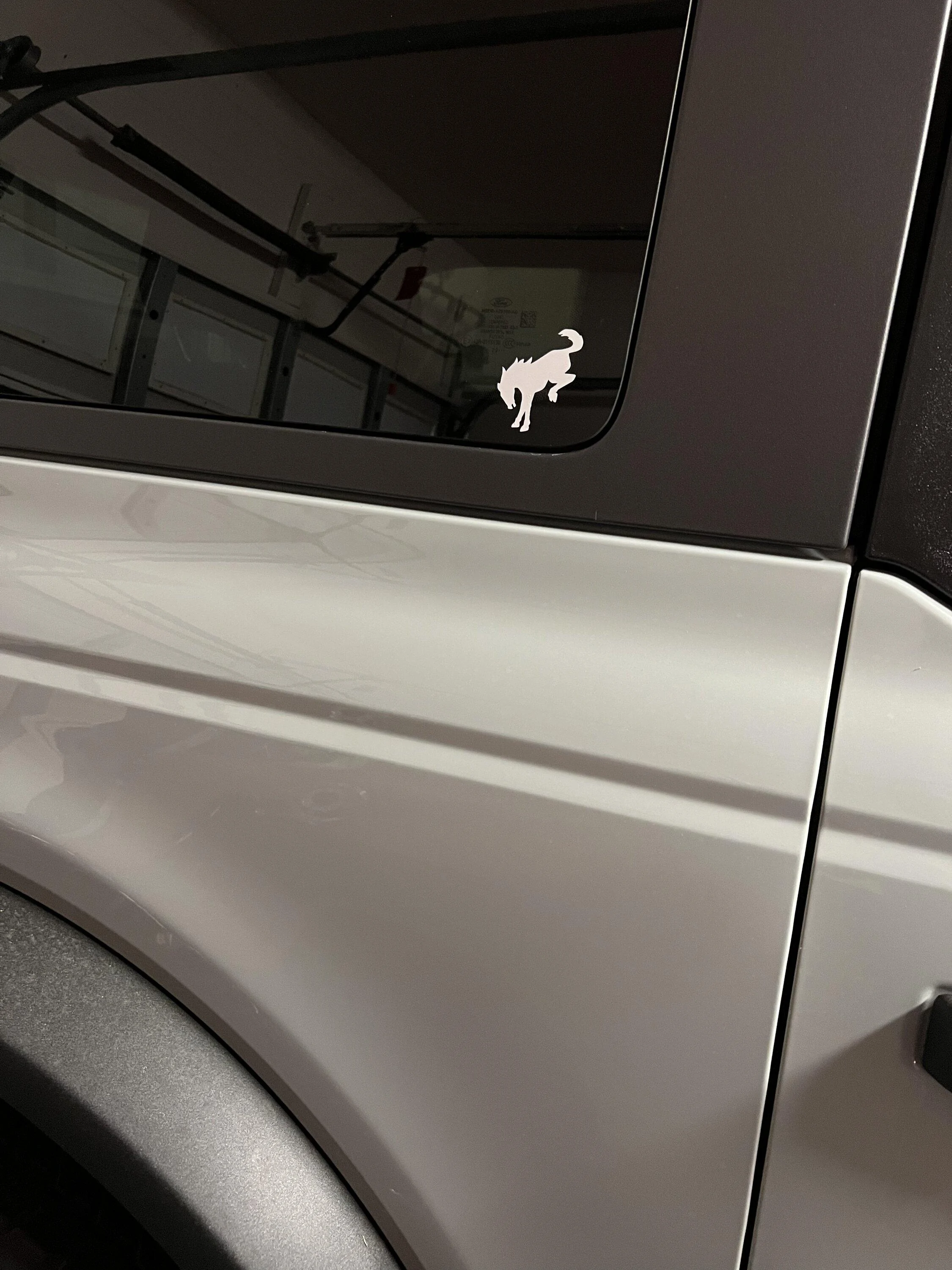 Put any cool / unique vinyl decals on your Bronco? Let's see them ...