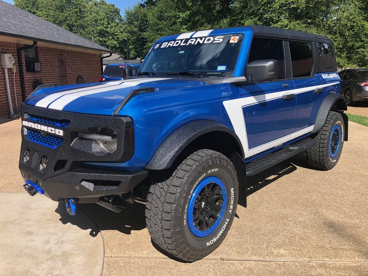 Put any cool / unique vinyl decals on your Bronco? Let's see them ...