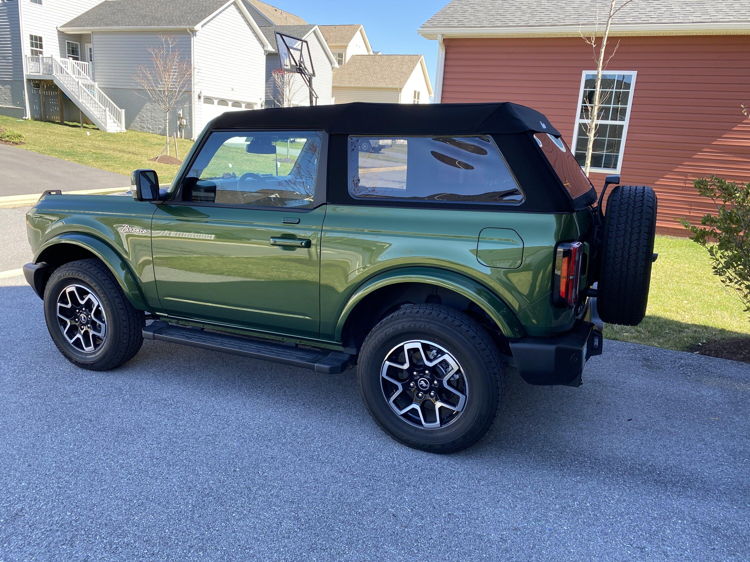 2 door Trektop installed & ready for summer | Bronco6G - 2021+ Ford ...
