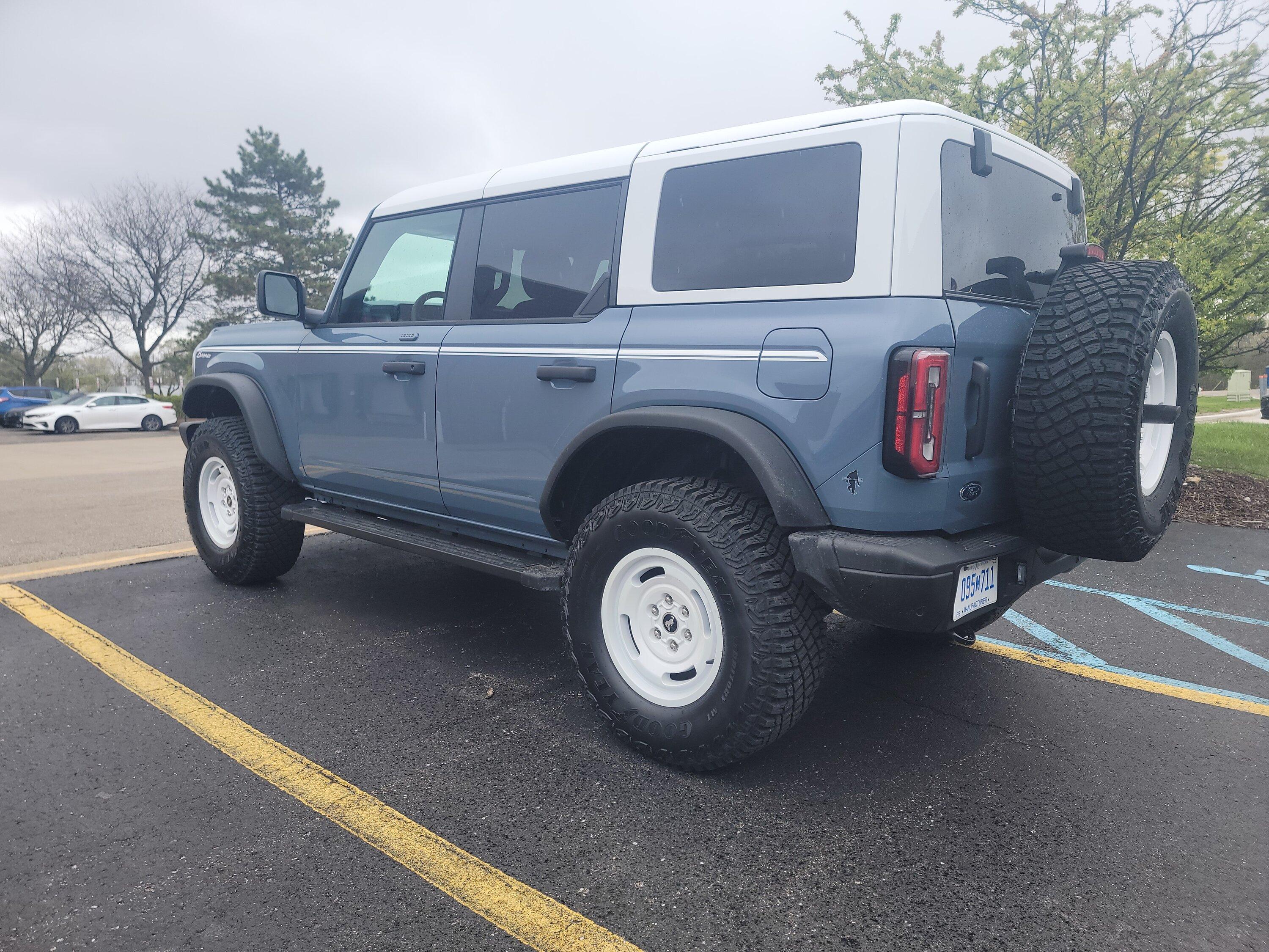 2023 Heritage Edition Bronco in Azure Gray Metallic w/ white MOD top ...