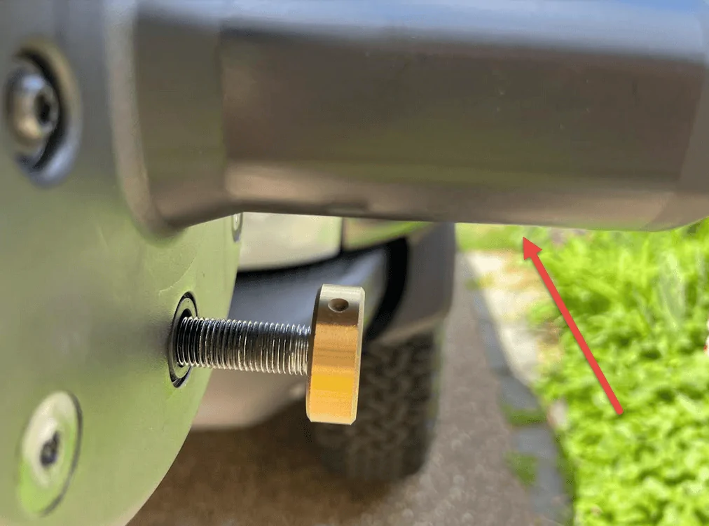 PSA: Beware of paint on spare tire wheel bolts of the Bronco Raptor ...