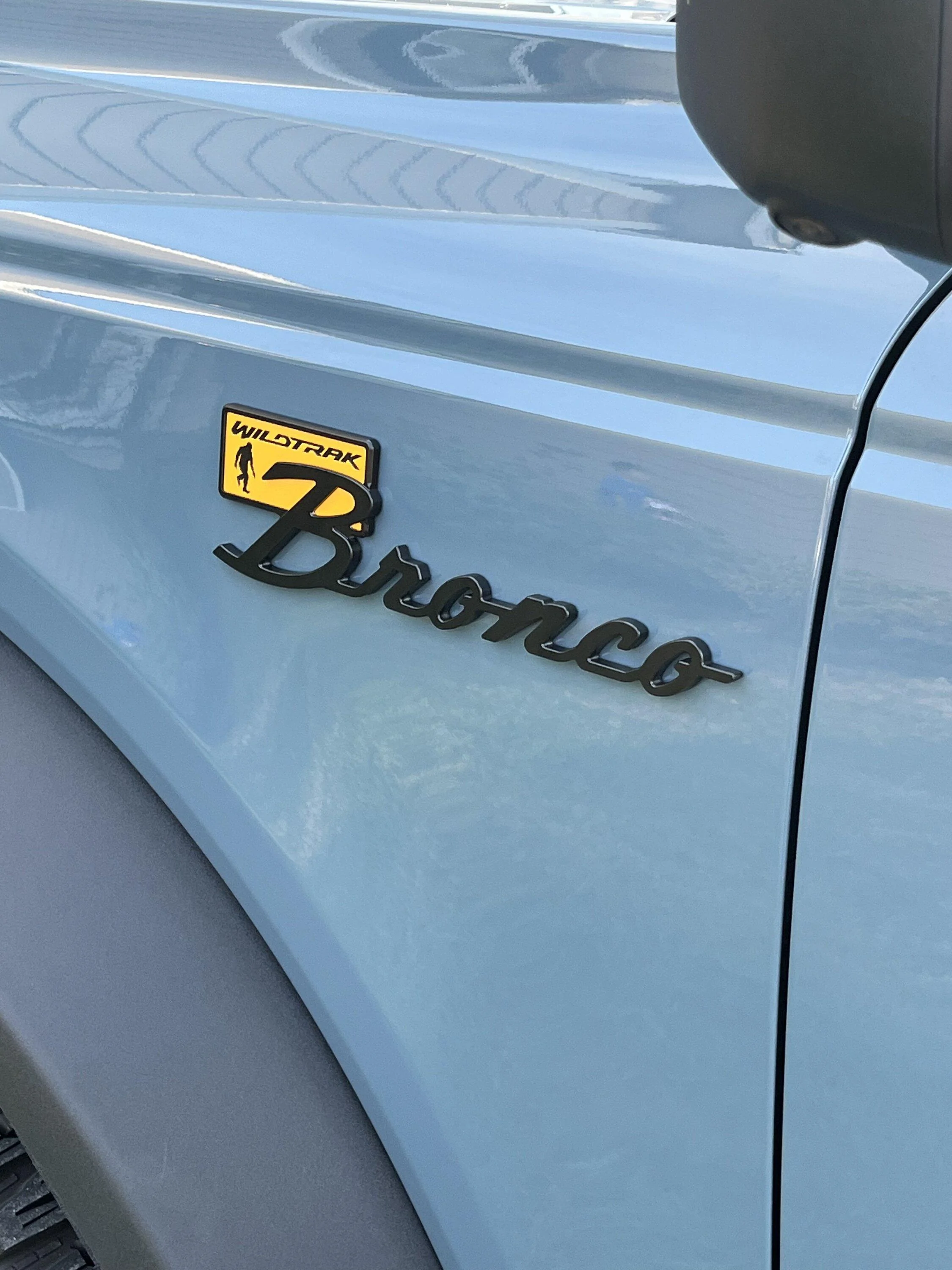 New Retro Bronco Fender Badge | Bronco6G - 2021+ Ford Bronco & Bronco ...