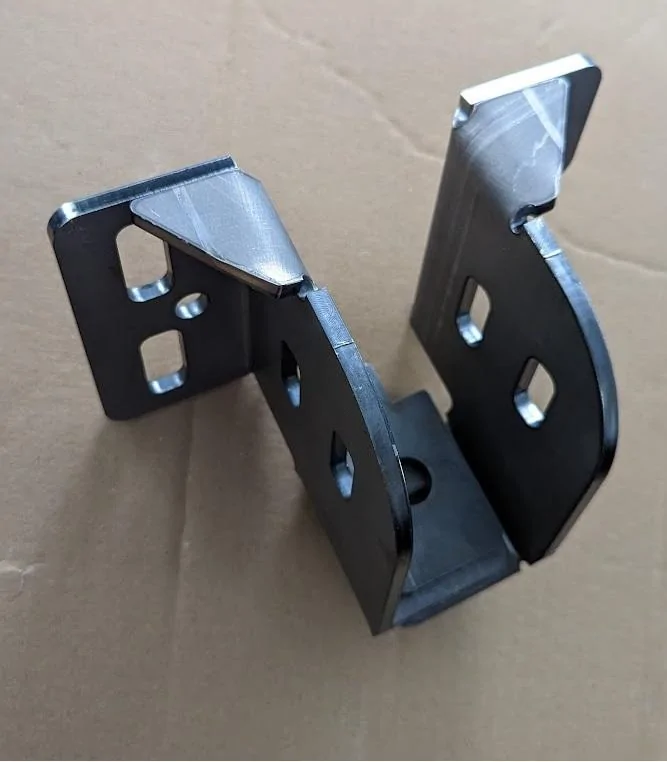 Front Facing 2" Receiver Hitch by X Rack | Bronco6G - 2021+ Ford Bronco ...