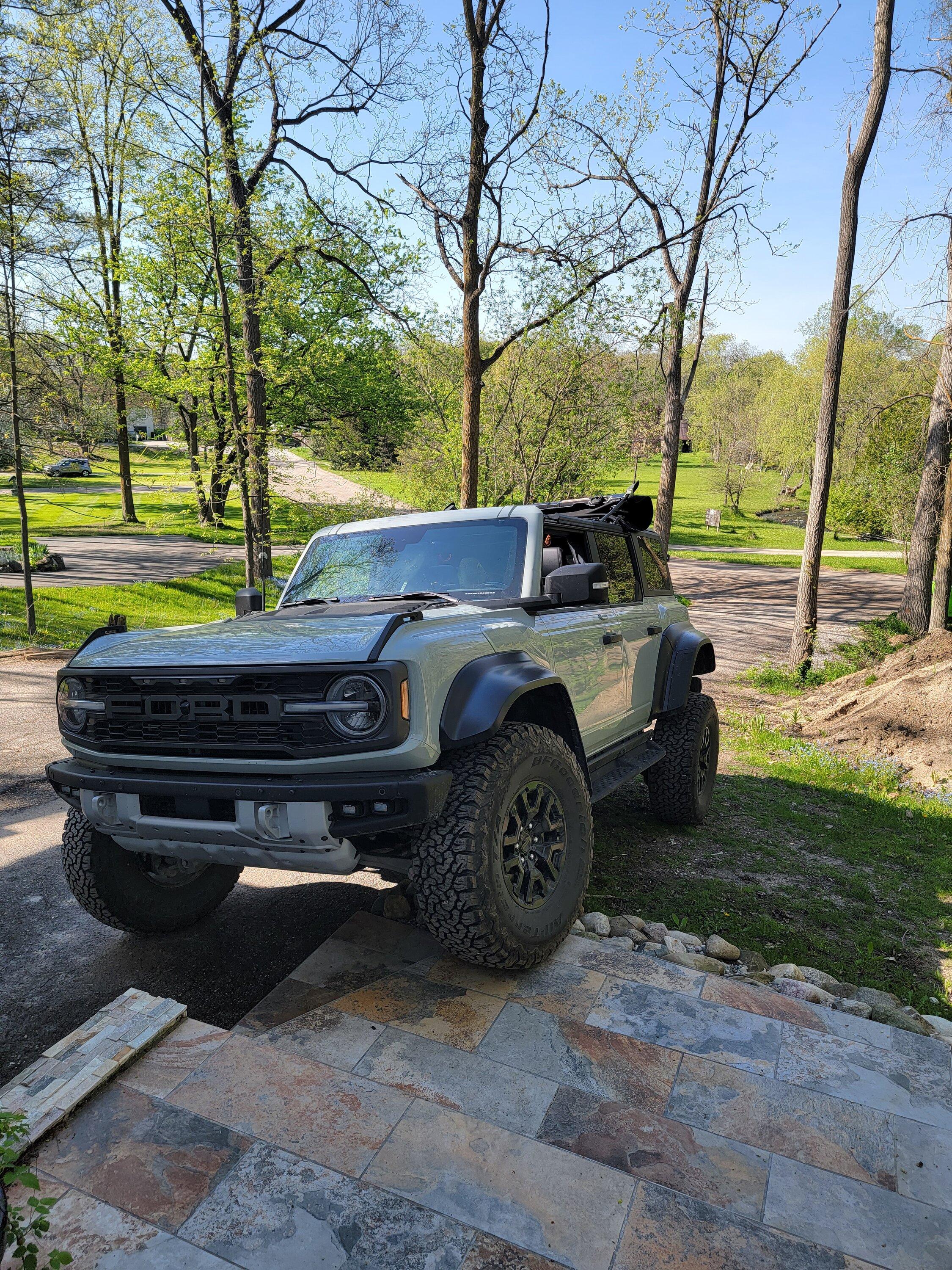 Bestop Skyrider Soft Top (and Bestop Trektop) installed on Bronco ...