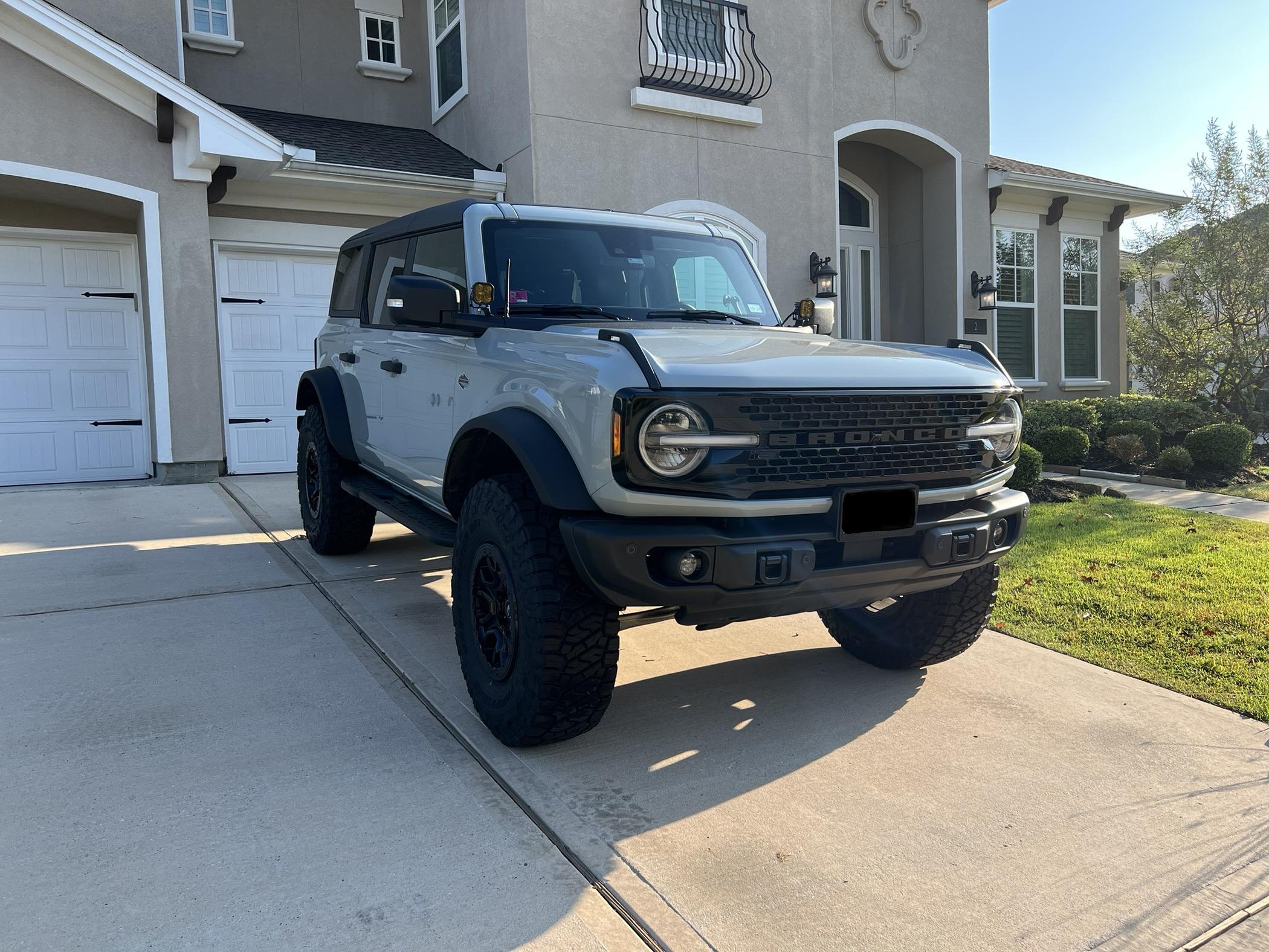 HOSS 3.0 SVC Perch Collar for 37’s installed results | Bronco6G - 2021 ...