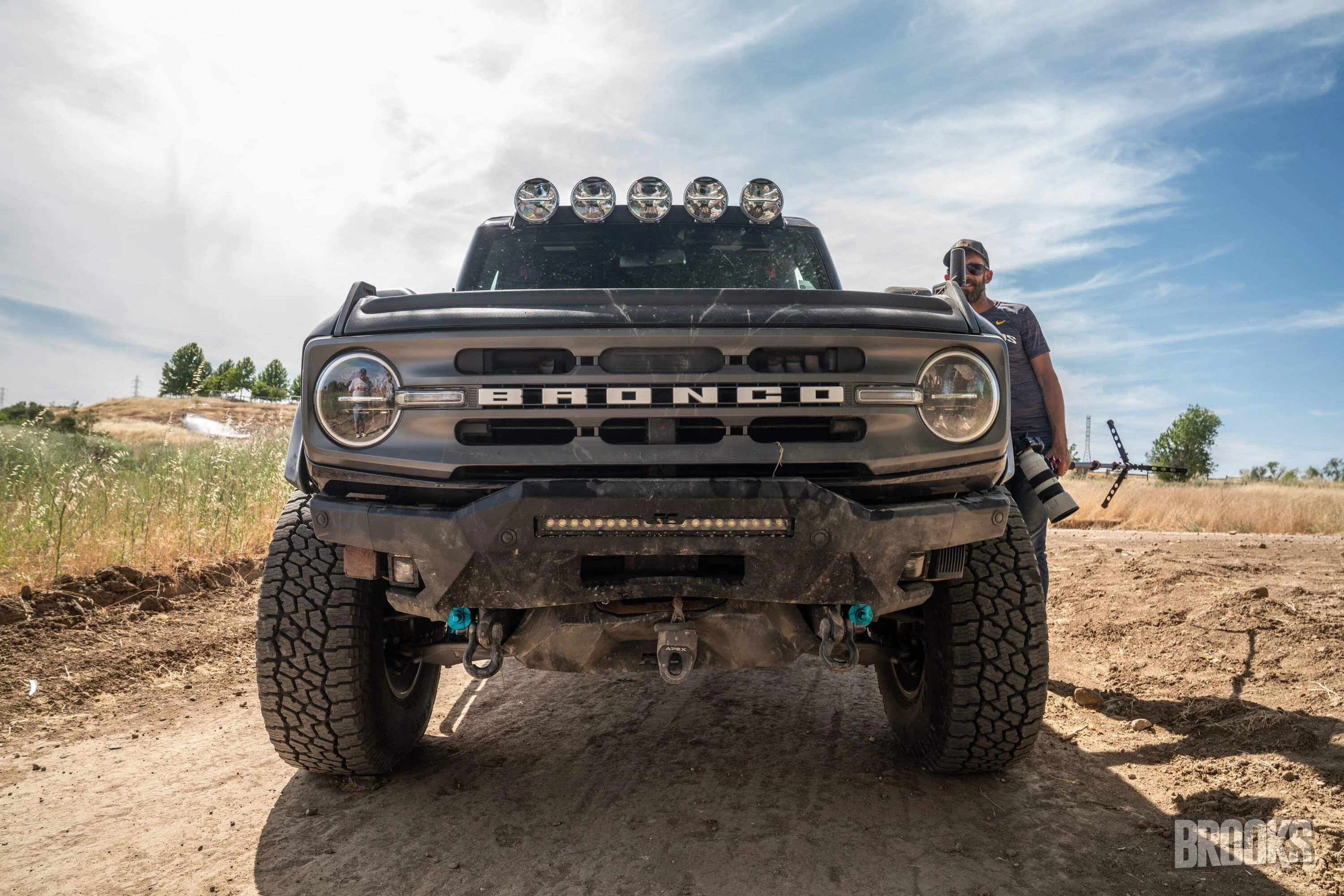 Rough Country Hidden Kit plus Badland Winch V6 Install | Bronco6G ...