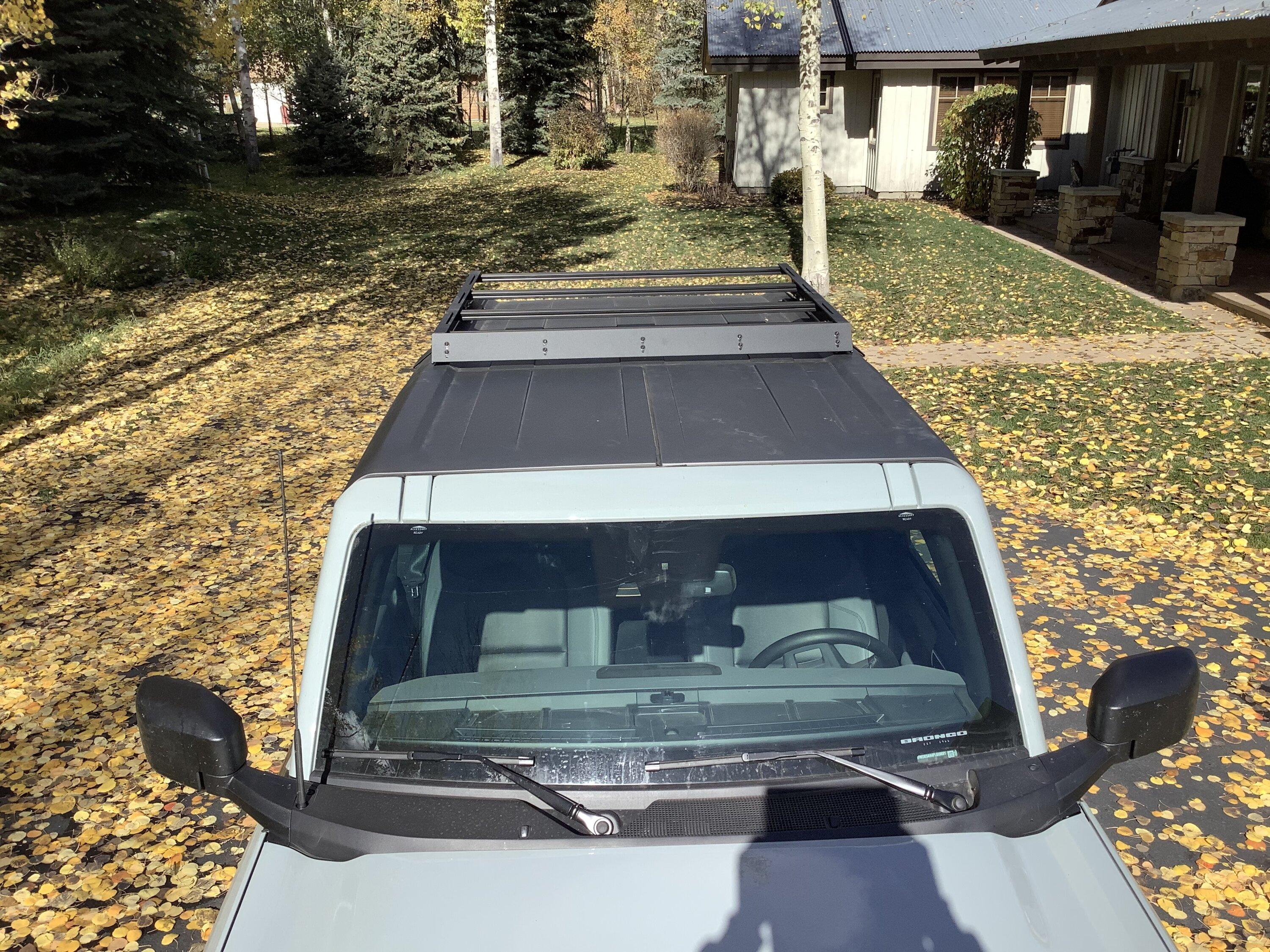 Trailrax Half Rack on 2 Door Installed - First Photos | Bronco6G - 2021 ...