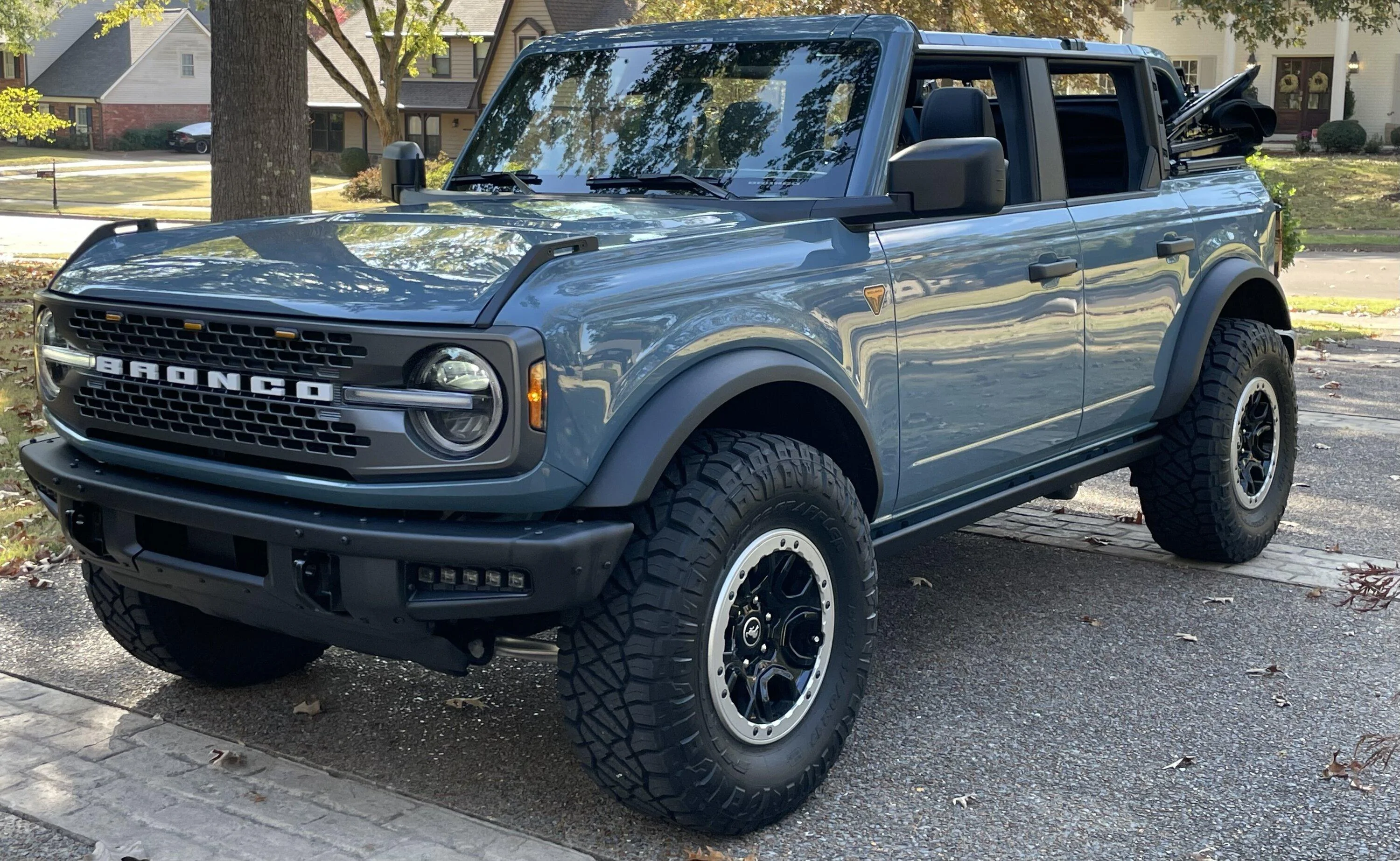 Can I fit 35’s on a stock Badlands Non Sas? | Bronco6G - 2021+ Ford ...