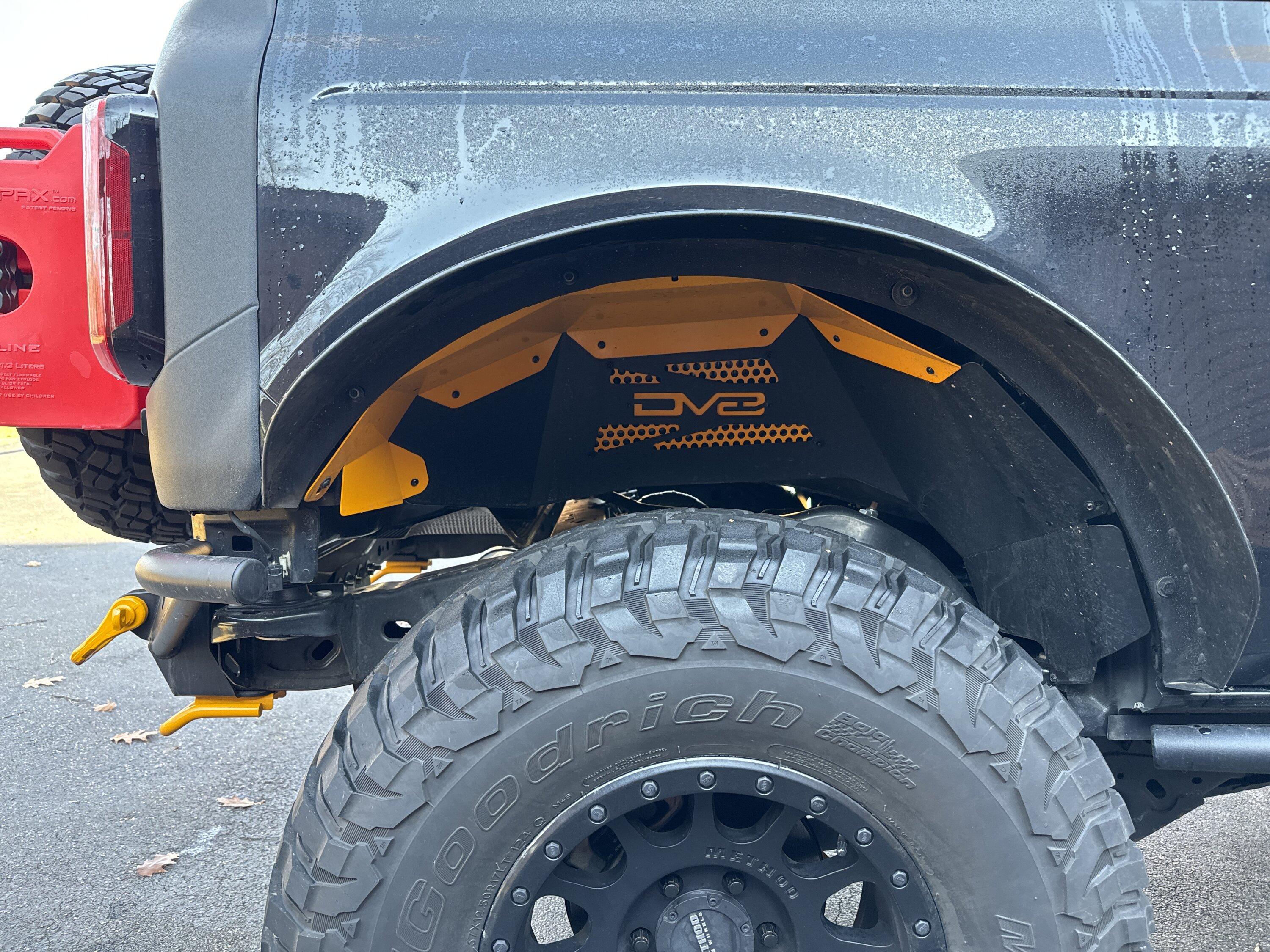 DV8 Fender Flares Installed | Bronco6G - 2021+ Ford Bronco & Bronco ...