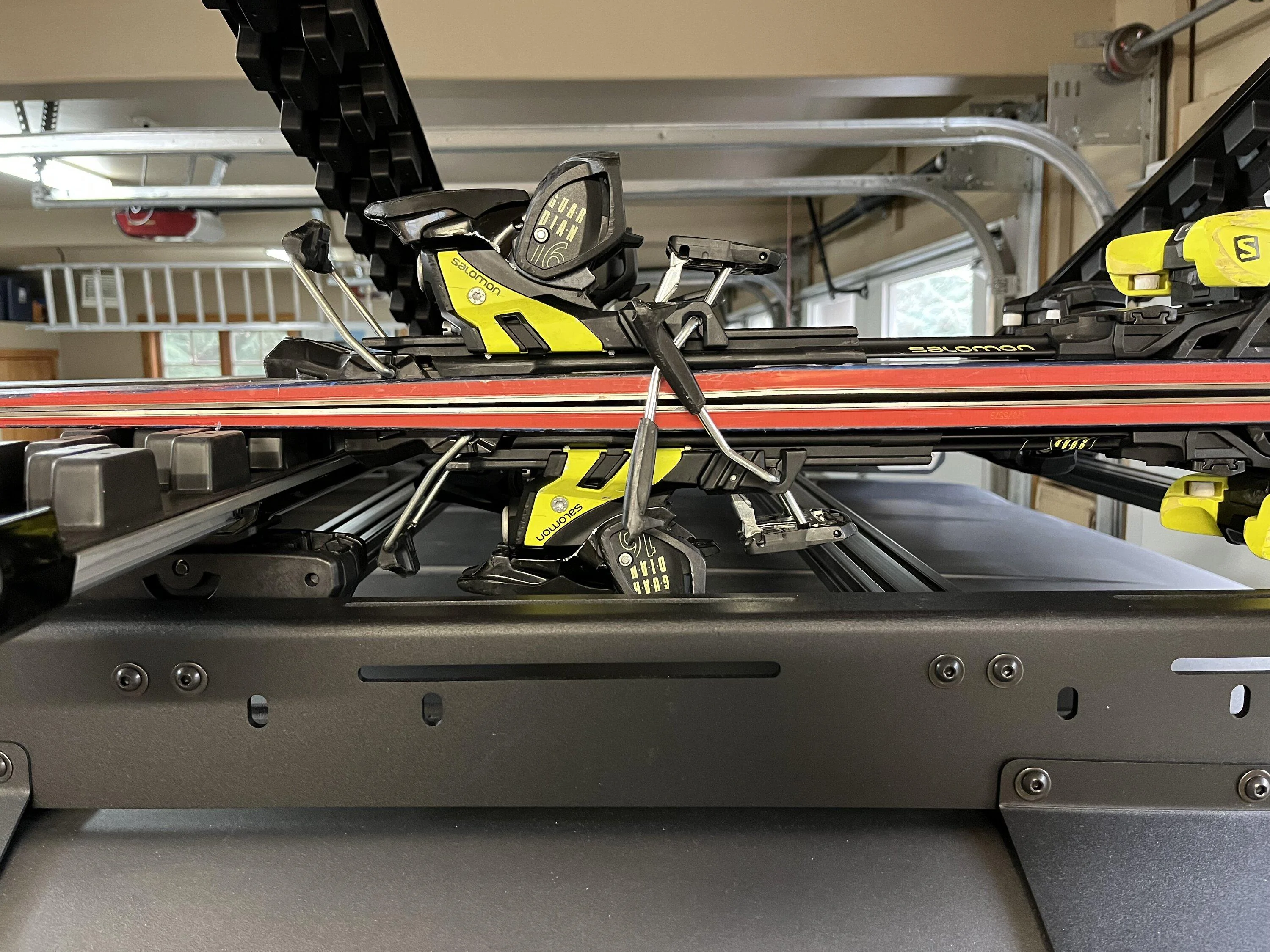 Kuat Grip 6 Ski Rack Installed on TrailRax 2Dr Half Rack | Bronco6G ...