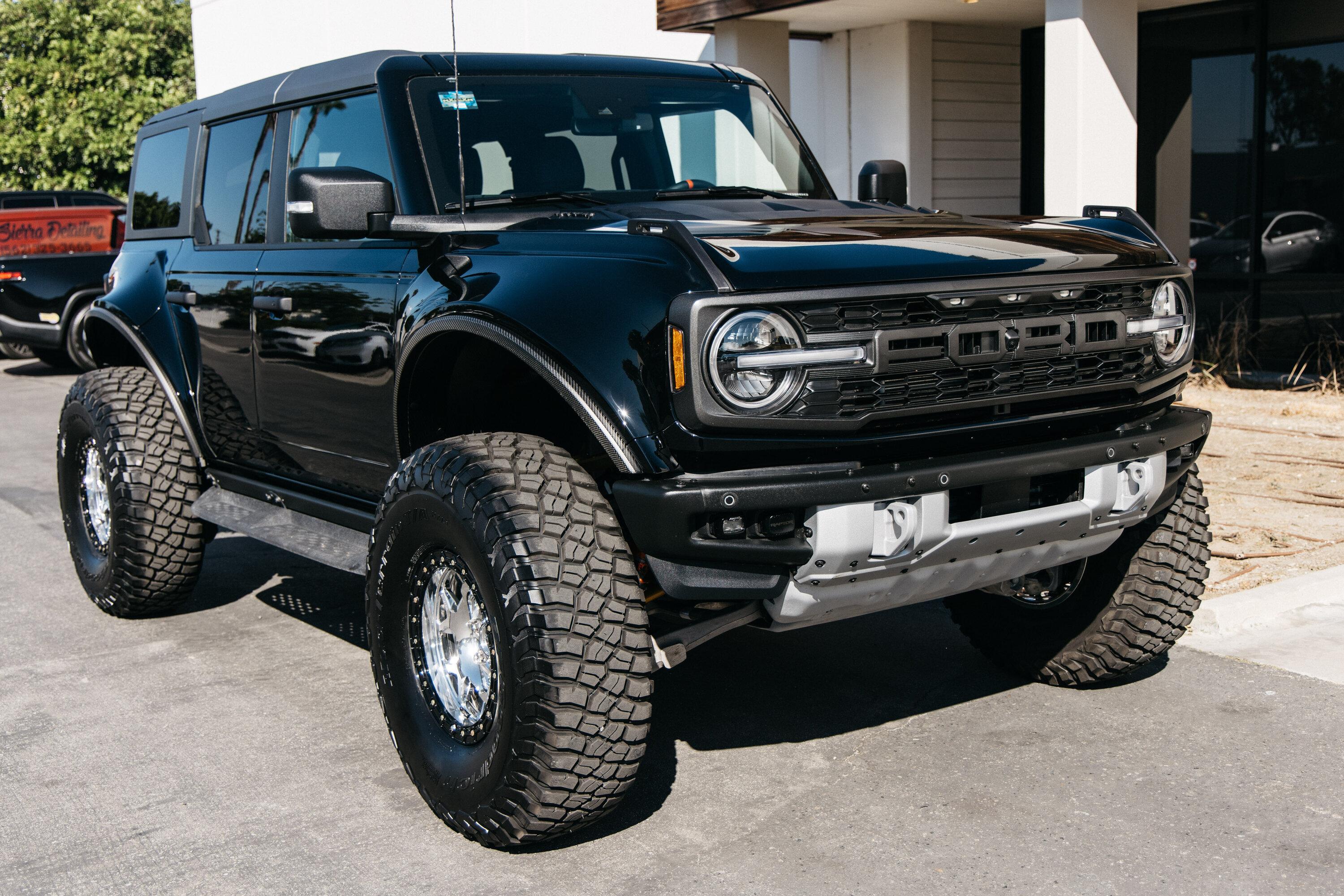 Bronco Raptor with APG Carbon Body System on 39" KM3's | Bronco6G ...