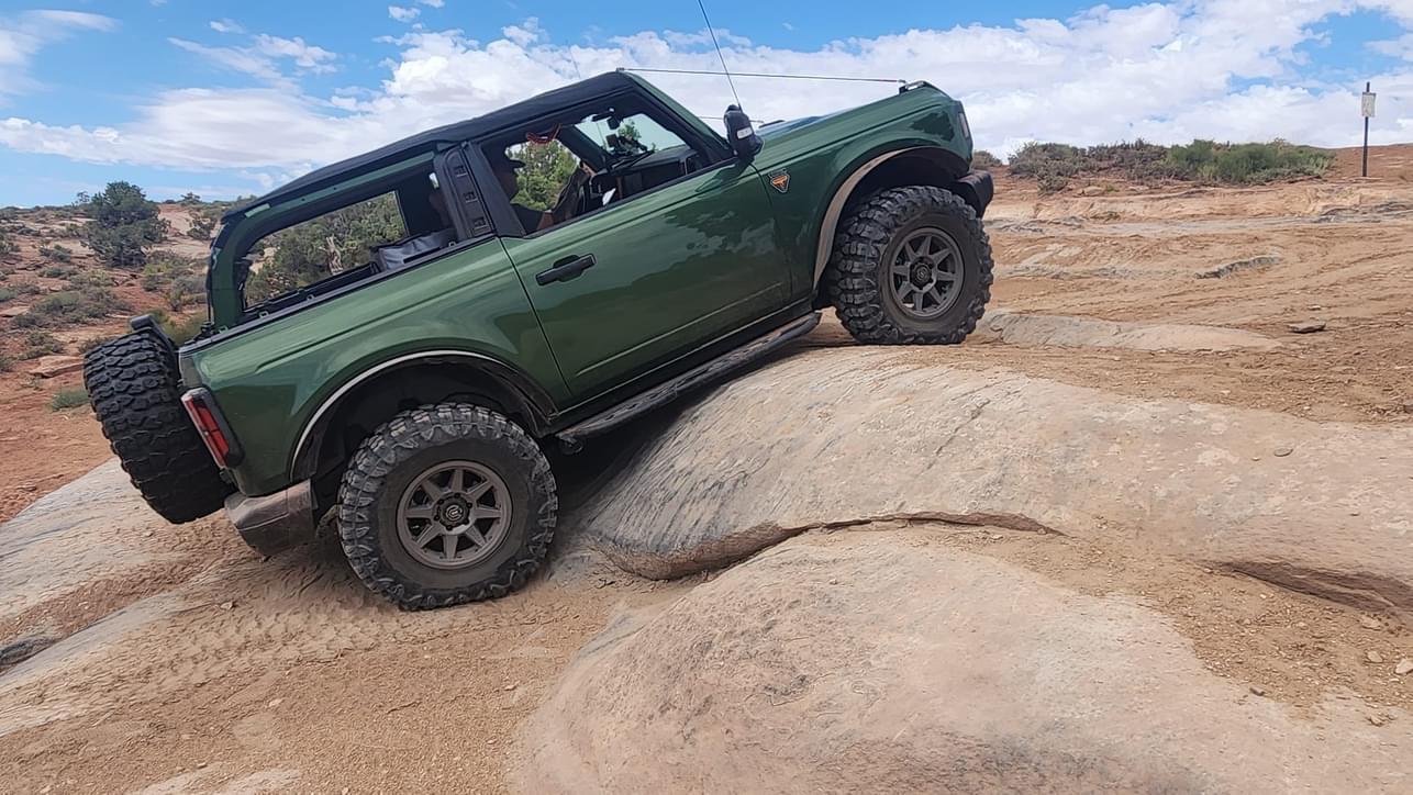 Metal-tech 4x4 Sidewinder Rock Sliders - 100% Frame mounted now ...